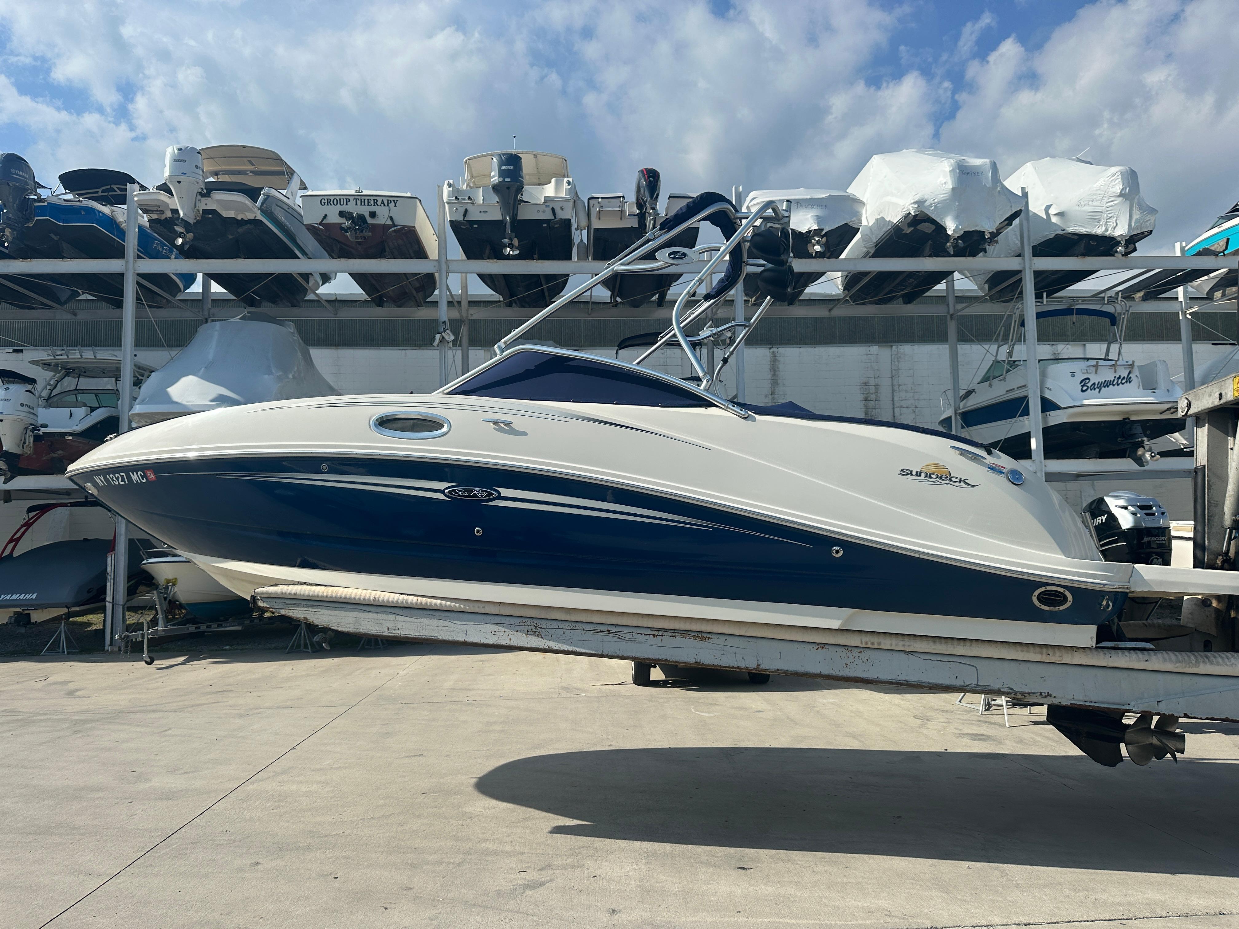 Used 2007 Sea Ray 260 Sundeck - New York | TopBoats