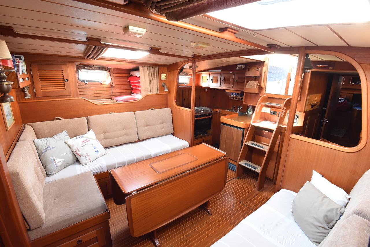 Tweedehands 1987 Hallberg-Rassy 49 PORT SAINT LOUIS DU RHÔNE, Bouches ...