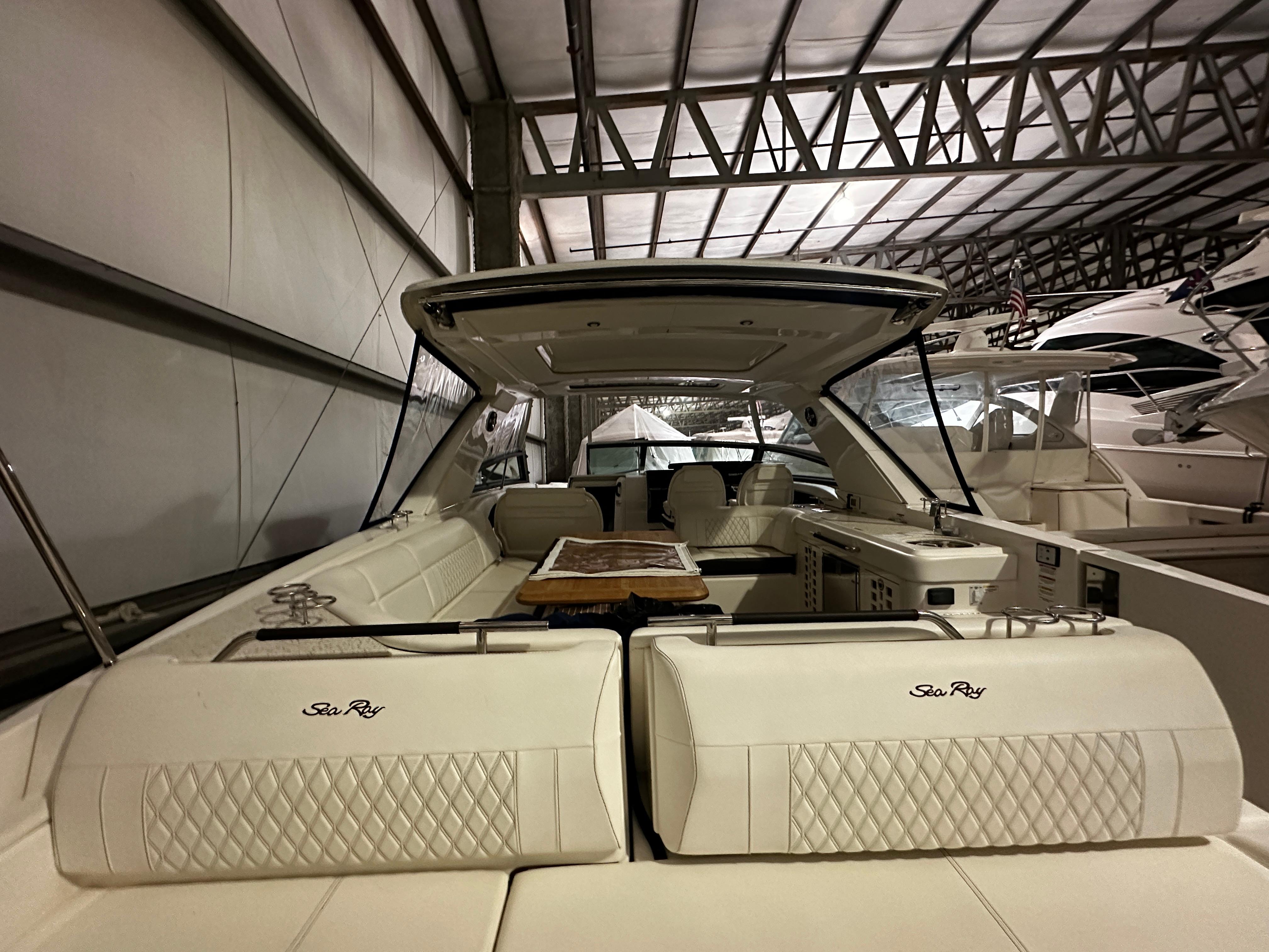 2021 Sea Ray 400 SLX Bowrider for sale - YachtWorld