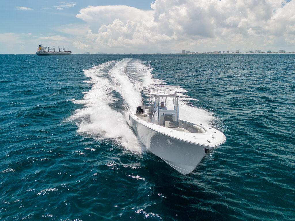 2024 Front Runner 33CC Midterkonsol til salg- YachtWorld