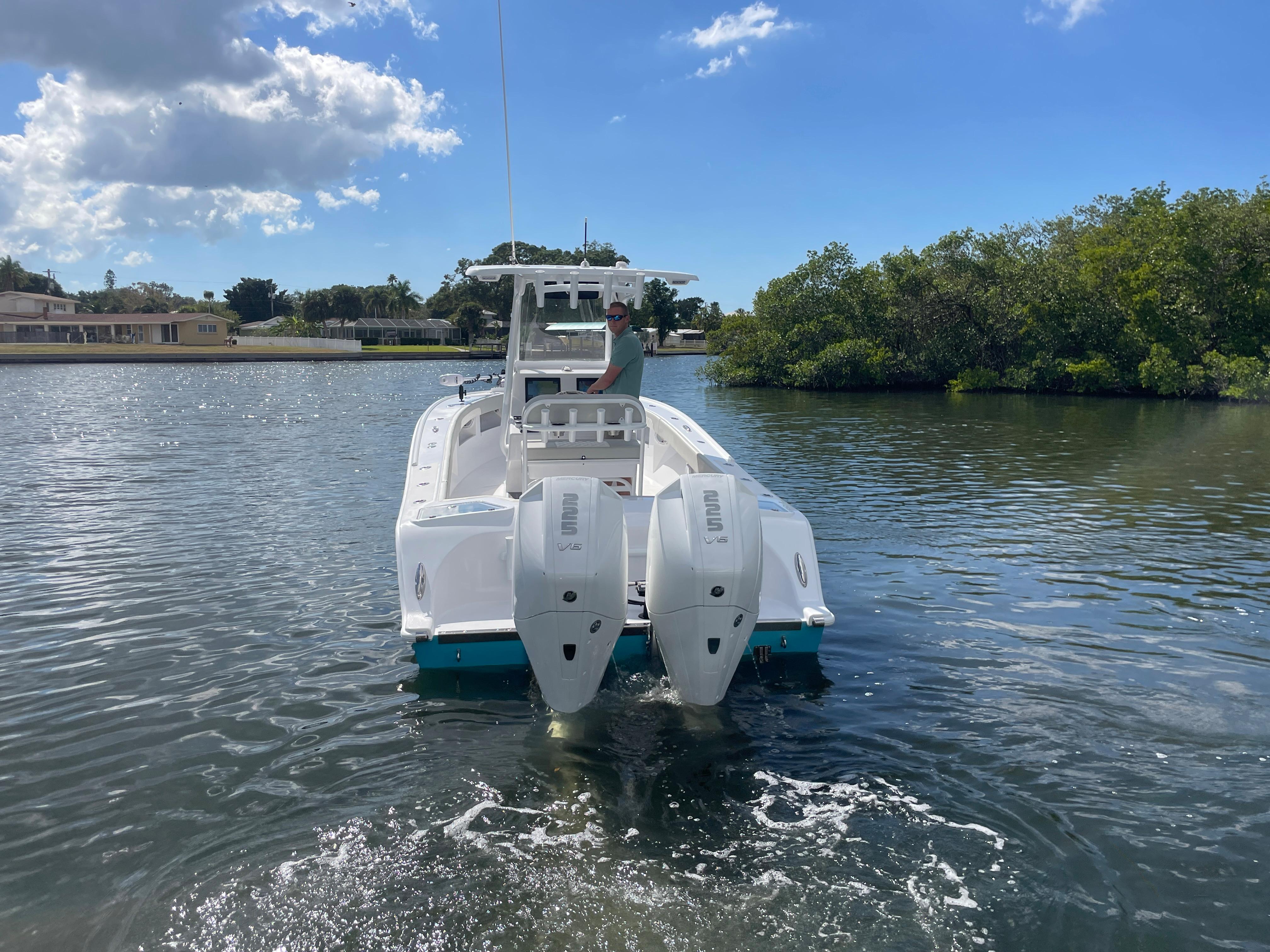 2024 Front Runner 26 Center Console Center Console Boote Kaufen ...