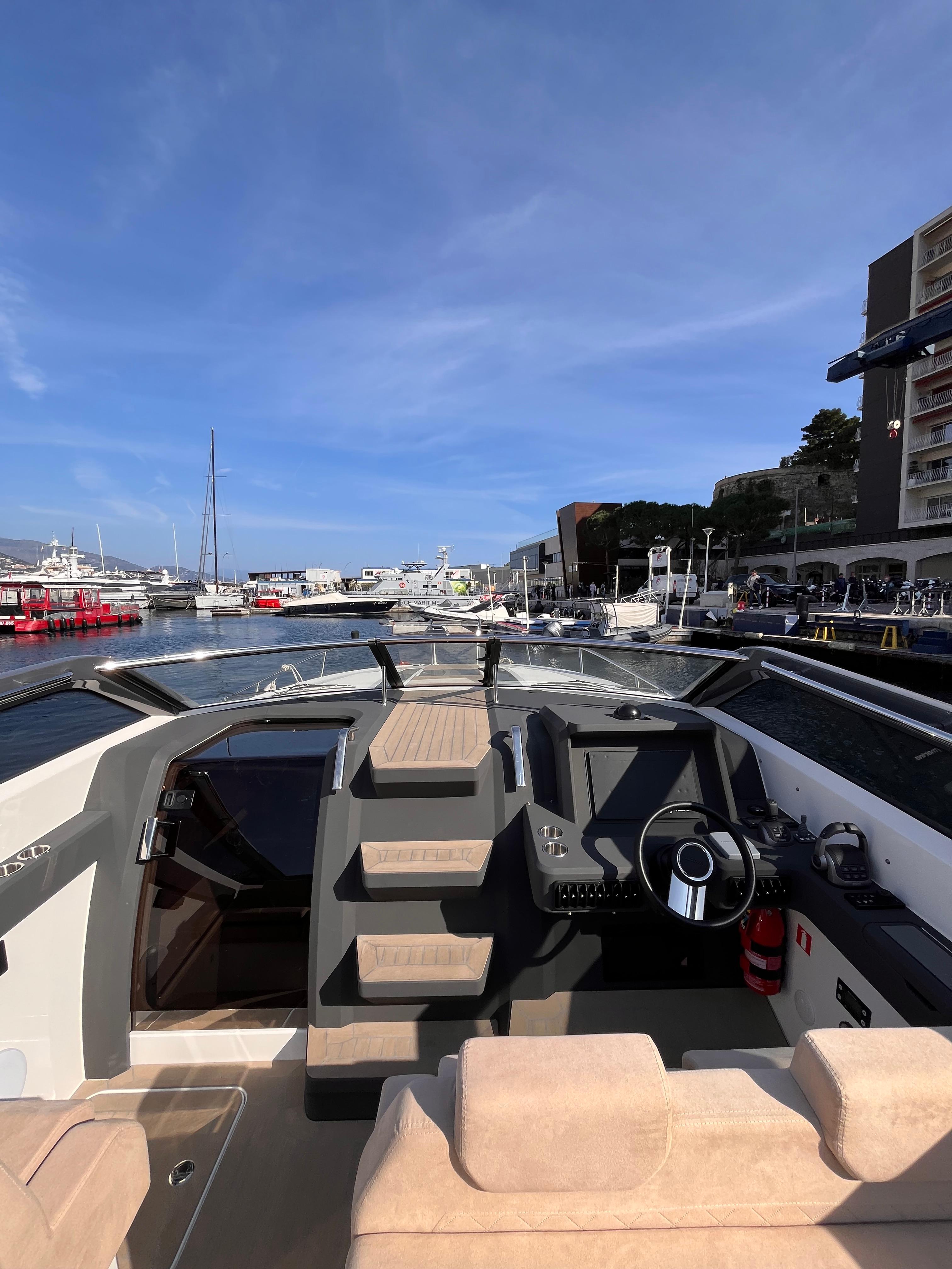 Ocasión 2023 Windy 37 Shamal | TopBarcos.com