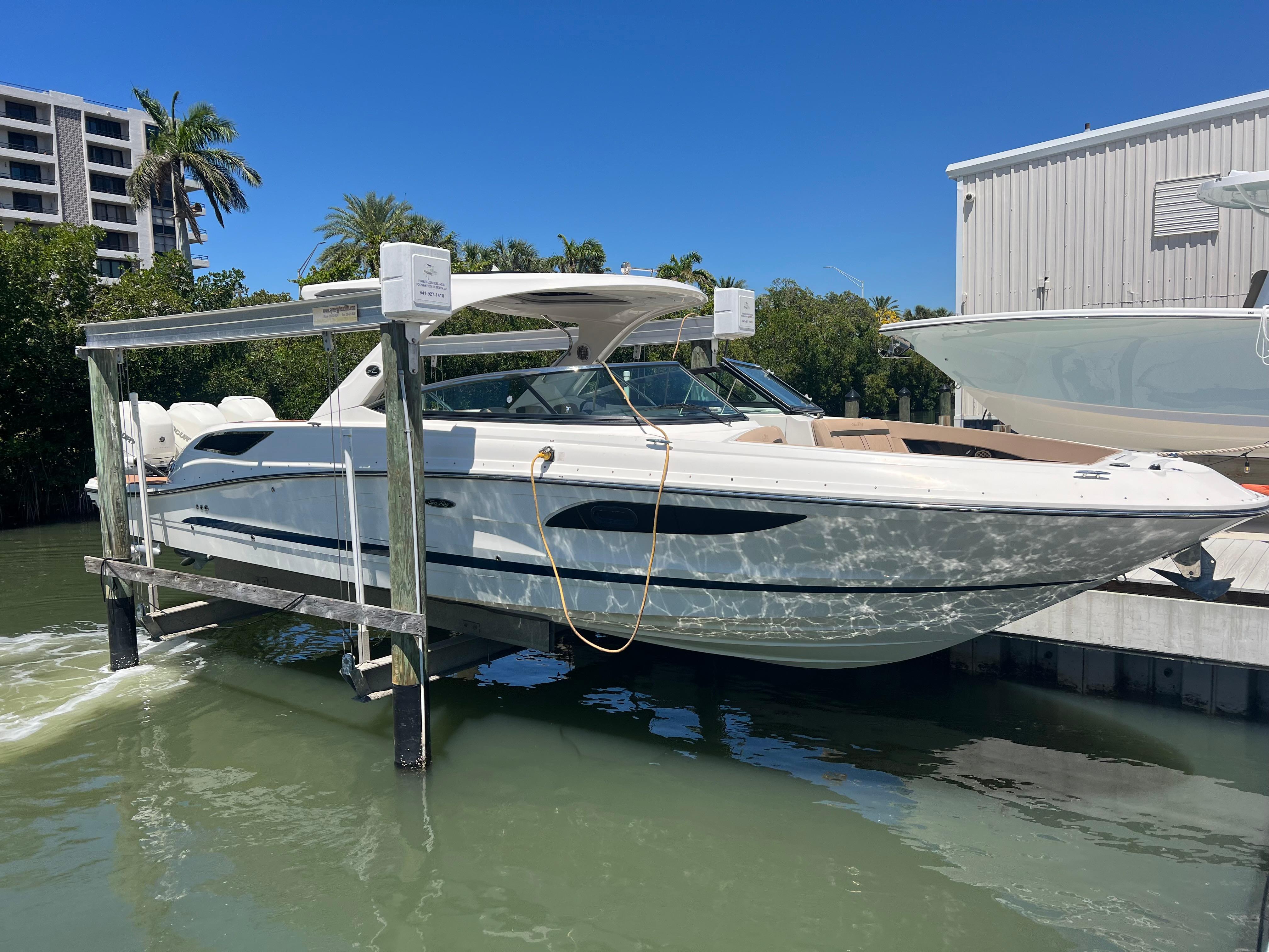 2017 Sea Ray SLX 350 OB Bowrider for sale - YachtWorld