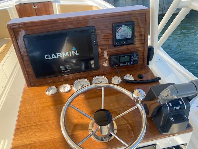 1985 Mako 285 DC Barcos de consola central en venta - YachtWorld