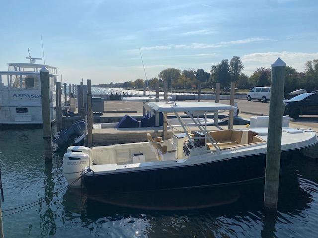 1985 Mako 285 DC Barcos de consola central en venta - YachtWorld