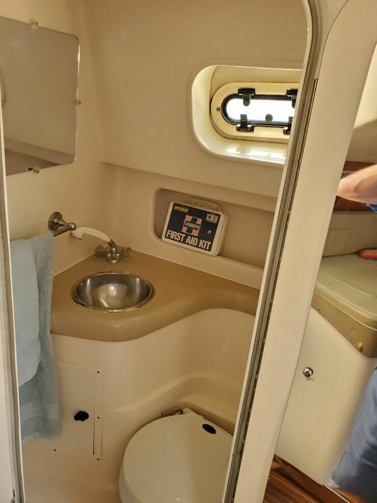 1999 Pursuit 3000 Express Express Cruiser for sale - YachtWorld