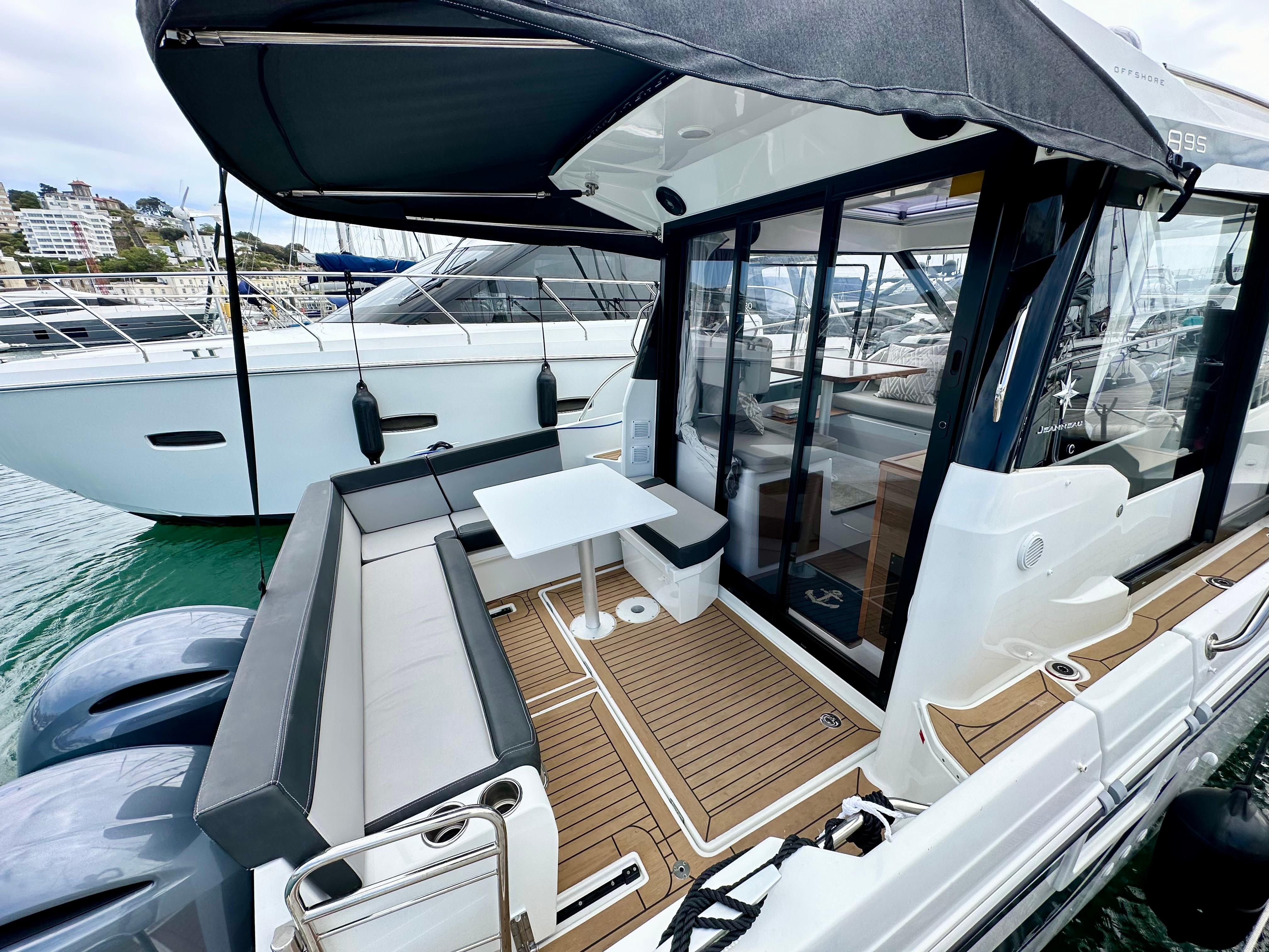 2021 Jeanneau Merry Fisher 895 Offshore Cruiser for sale - YachtWorld