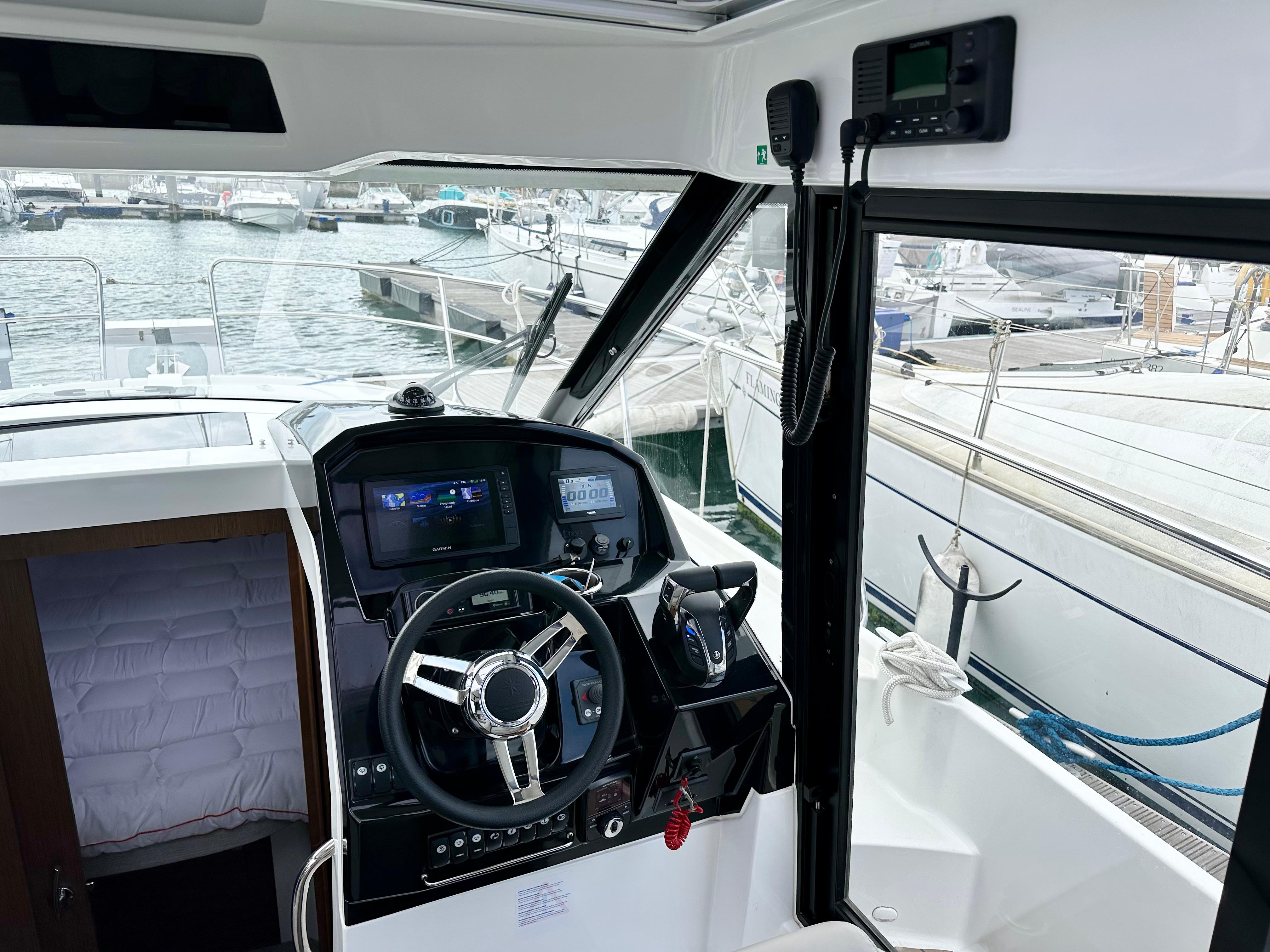 2021 Jeanneau Merry Fisher 895 Offshore Cruiser for sale - YachtWorld