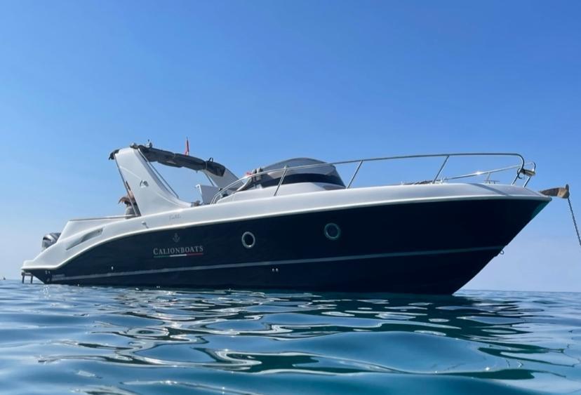 Used 2022 Custom CALION 33 WA - Ragusa | TopBoats