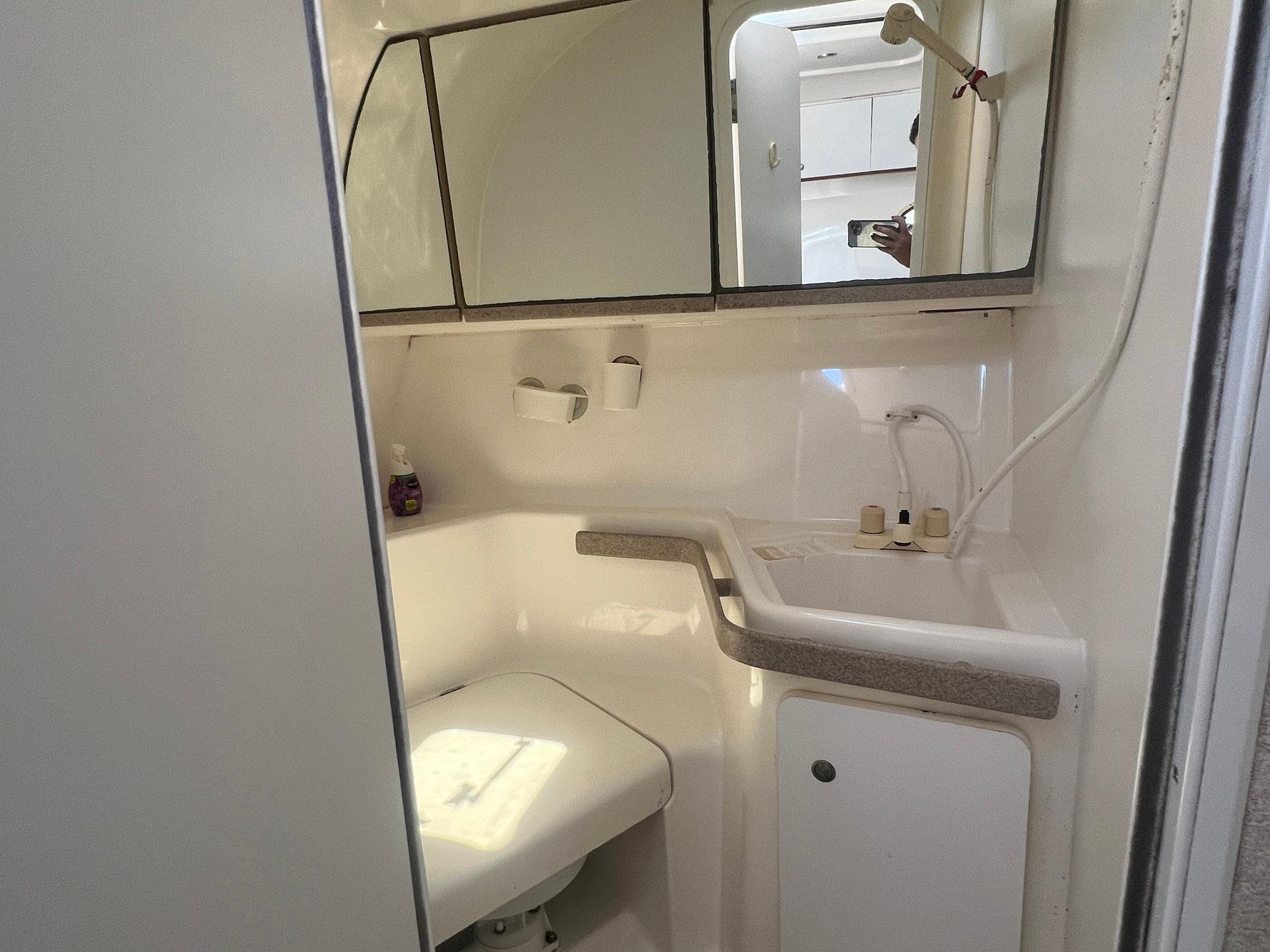 1996 Silverton 310 Express Cruiser for sale - YachtWorld