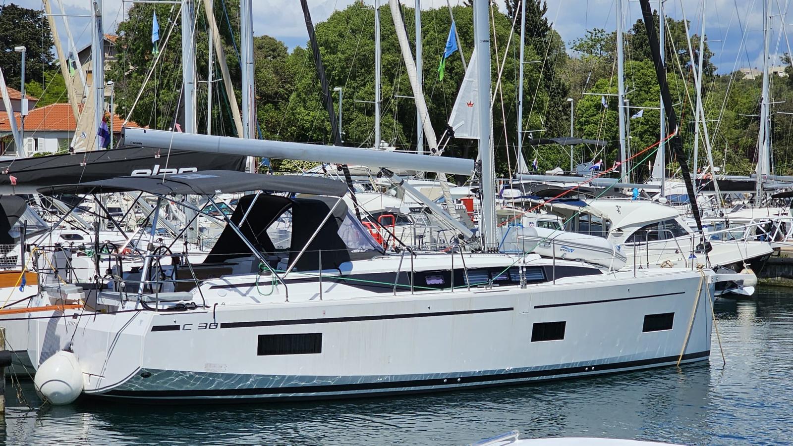 2023 Bavaria C38 Cruiser for sale - YachtWorld