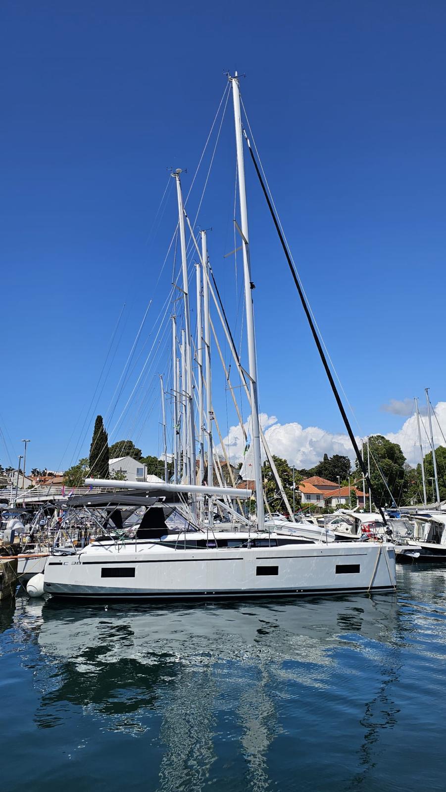 2023 Bavaria C38 Cruiser for sale - YachtWorld