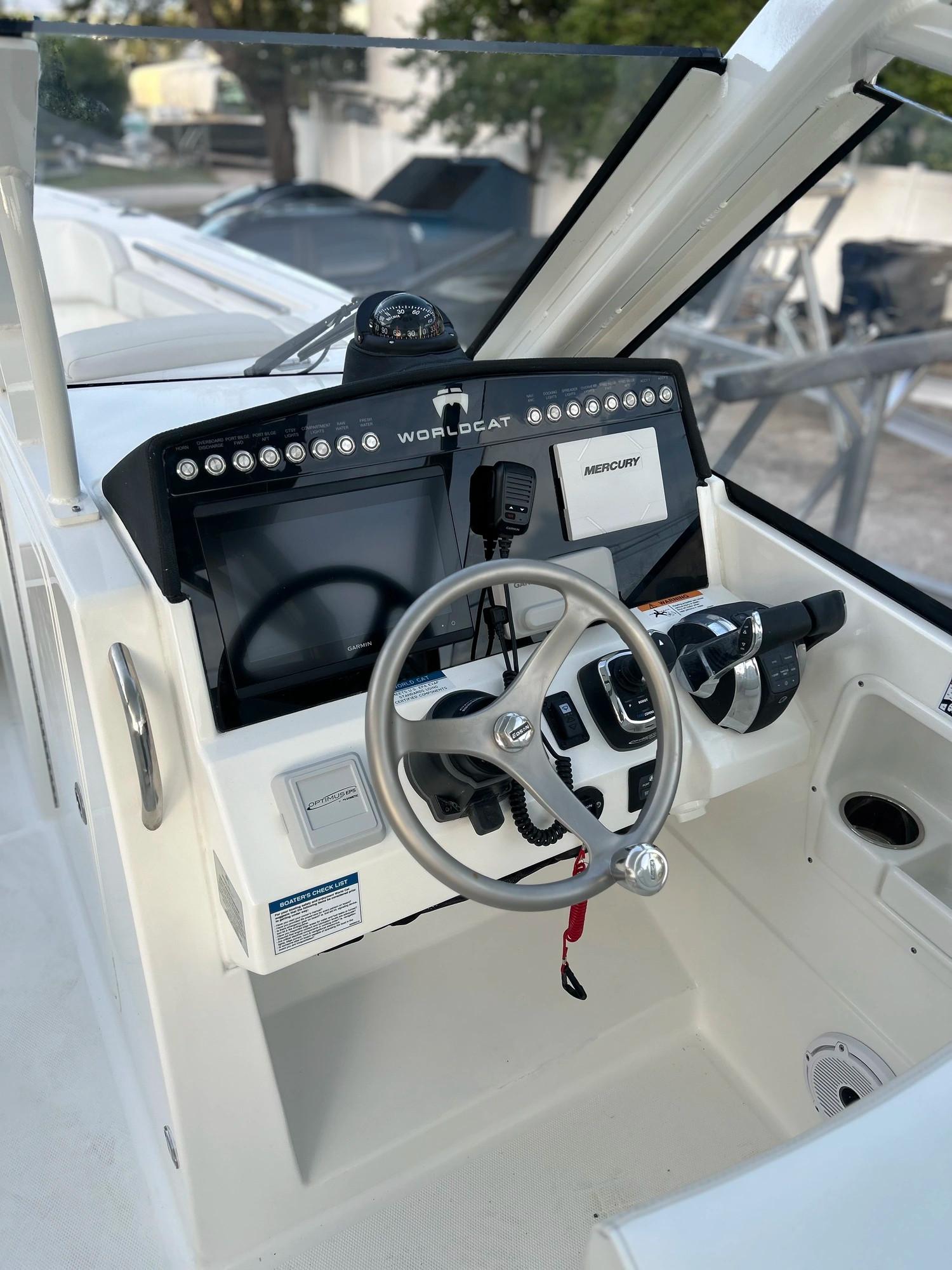 2024 World Cat 280 DC Dual Console for sale - YachtWorld