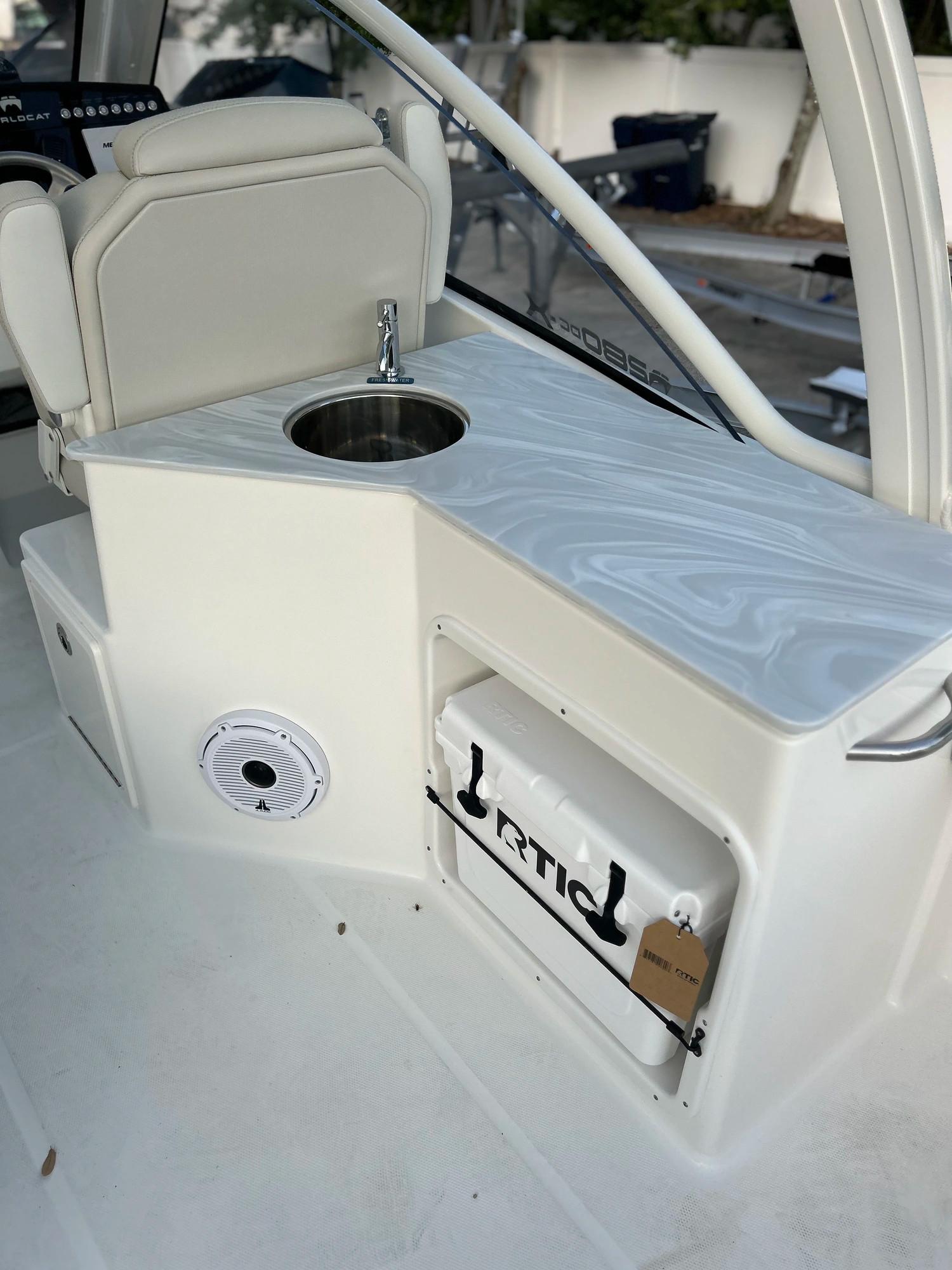 2024 World Cat 280 DC Dual Console for sale - YachtWorld
