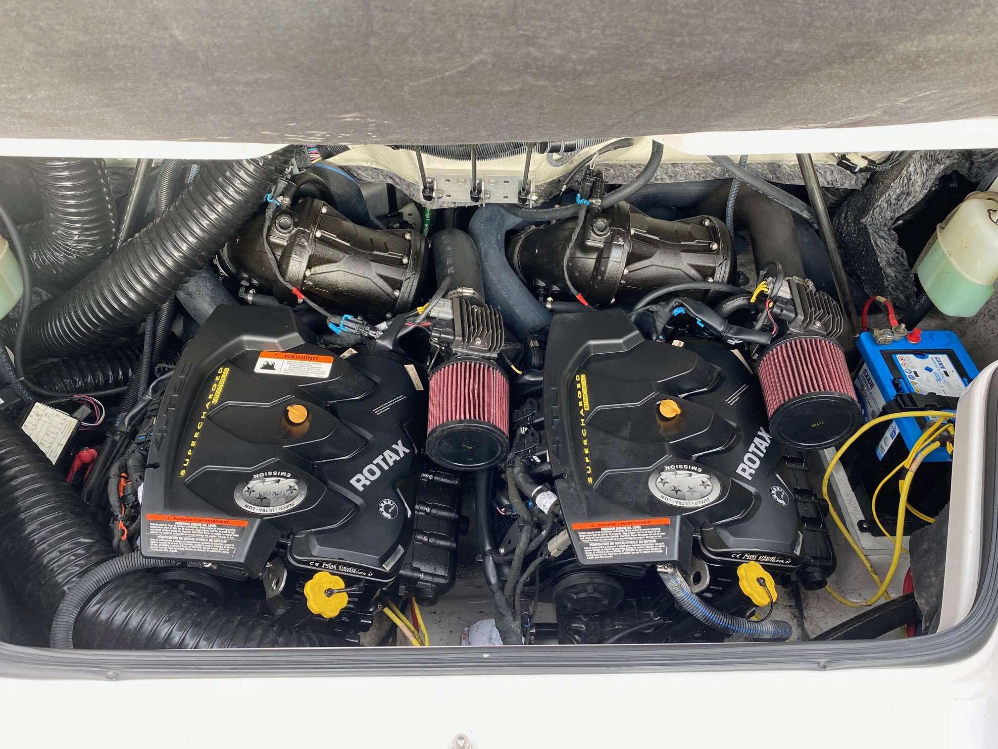 2019 Scarab 215 Ski and Wakeboard for sale - YachtWorld