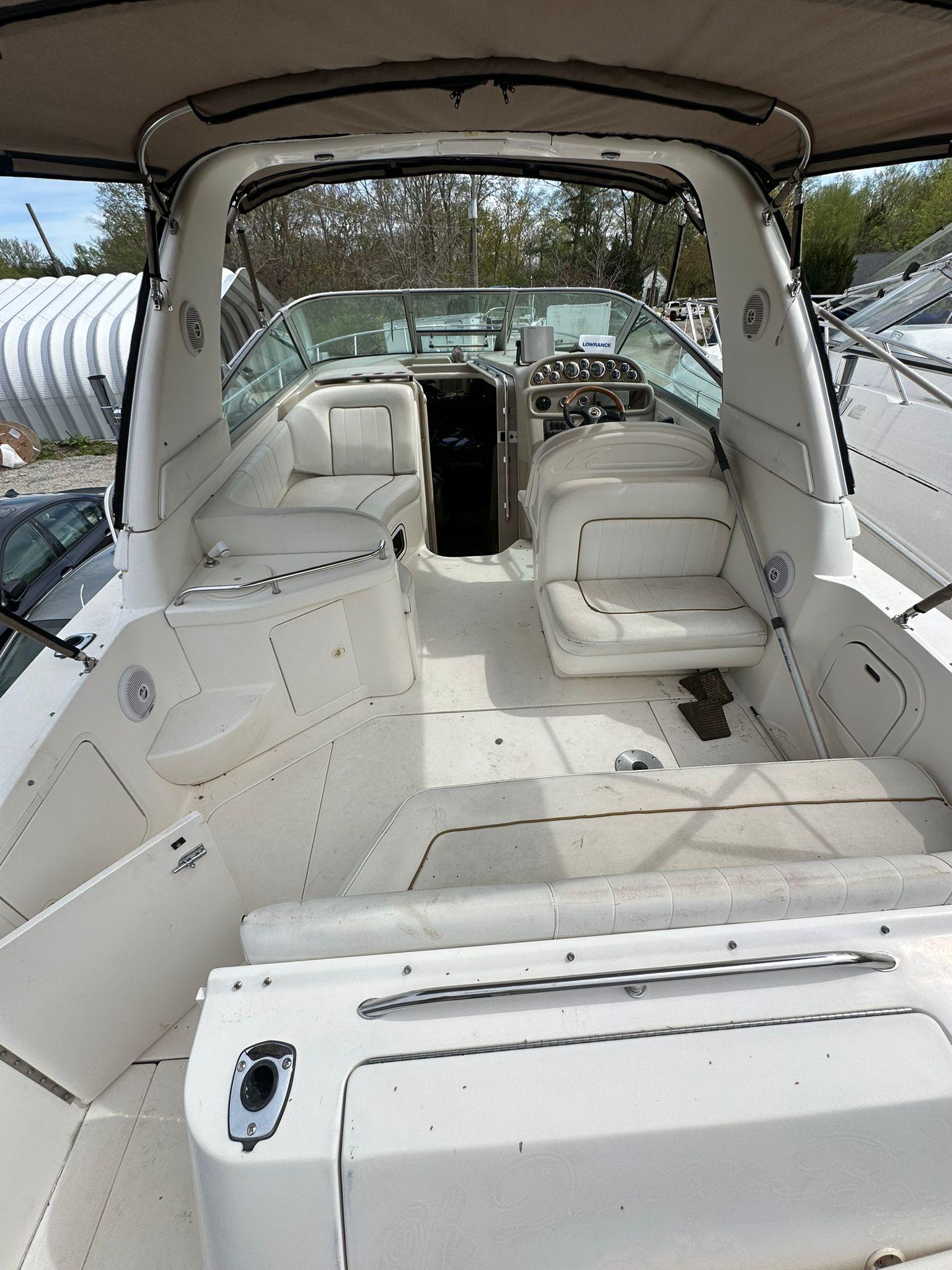 1999 Sea Ray 290 Sundancer Kryssare till salu- YachtWorld