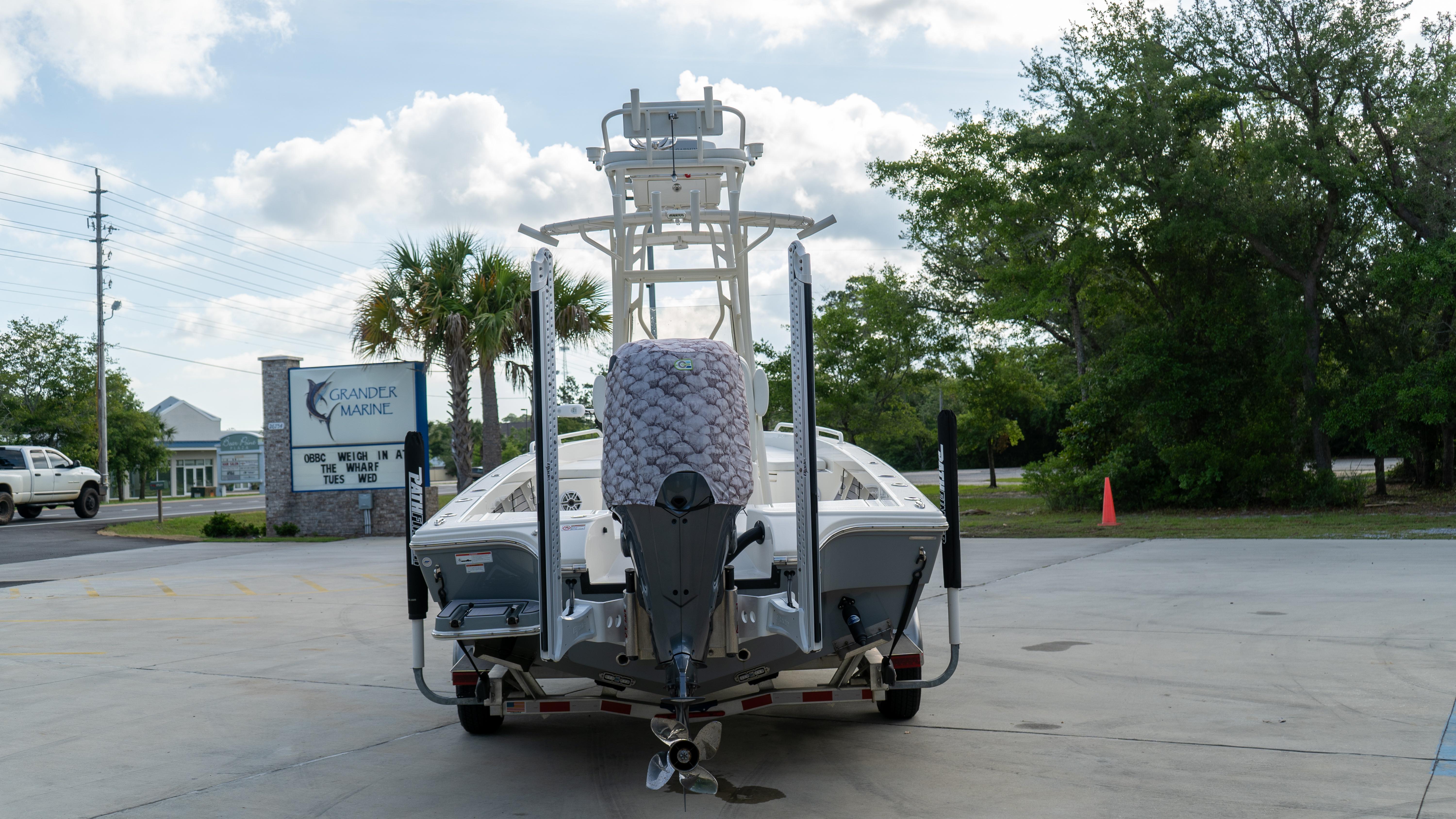 2023 Pathfinder 2600 TRS Barcos de consola central en venta - YachtWorld