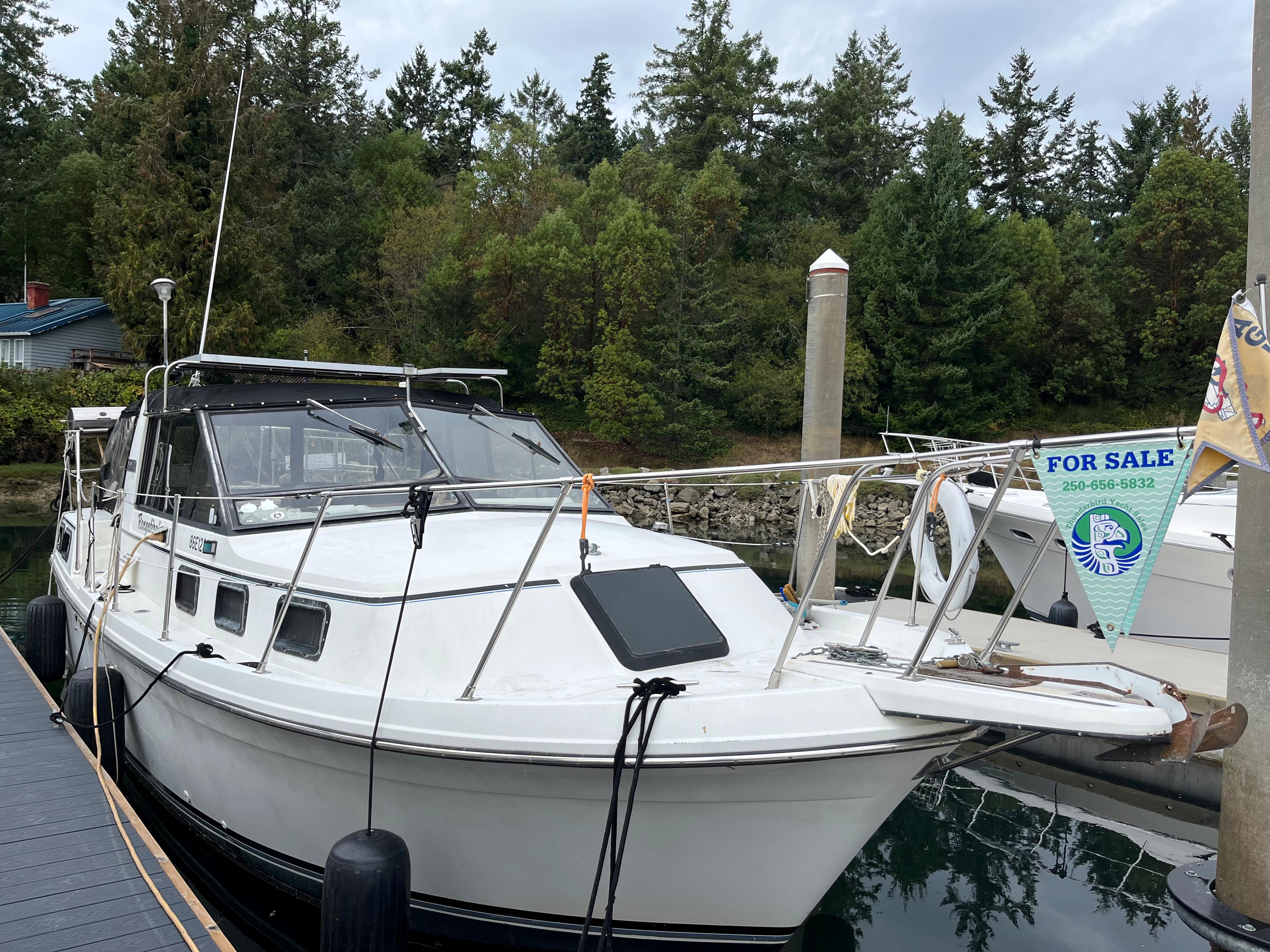 1984 Carver 2807 Riviera Aft Cabin Cruceros en venta - YachtWorld