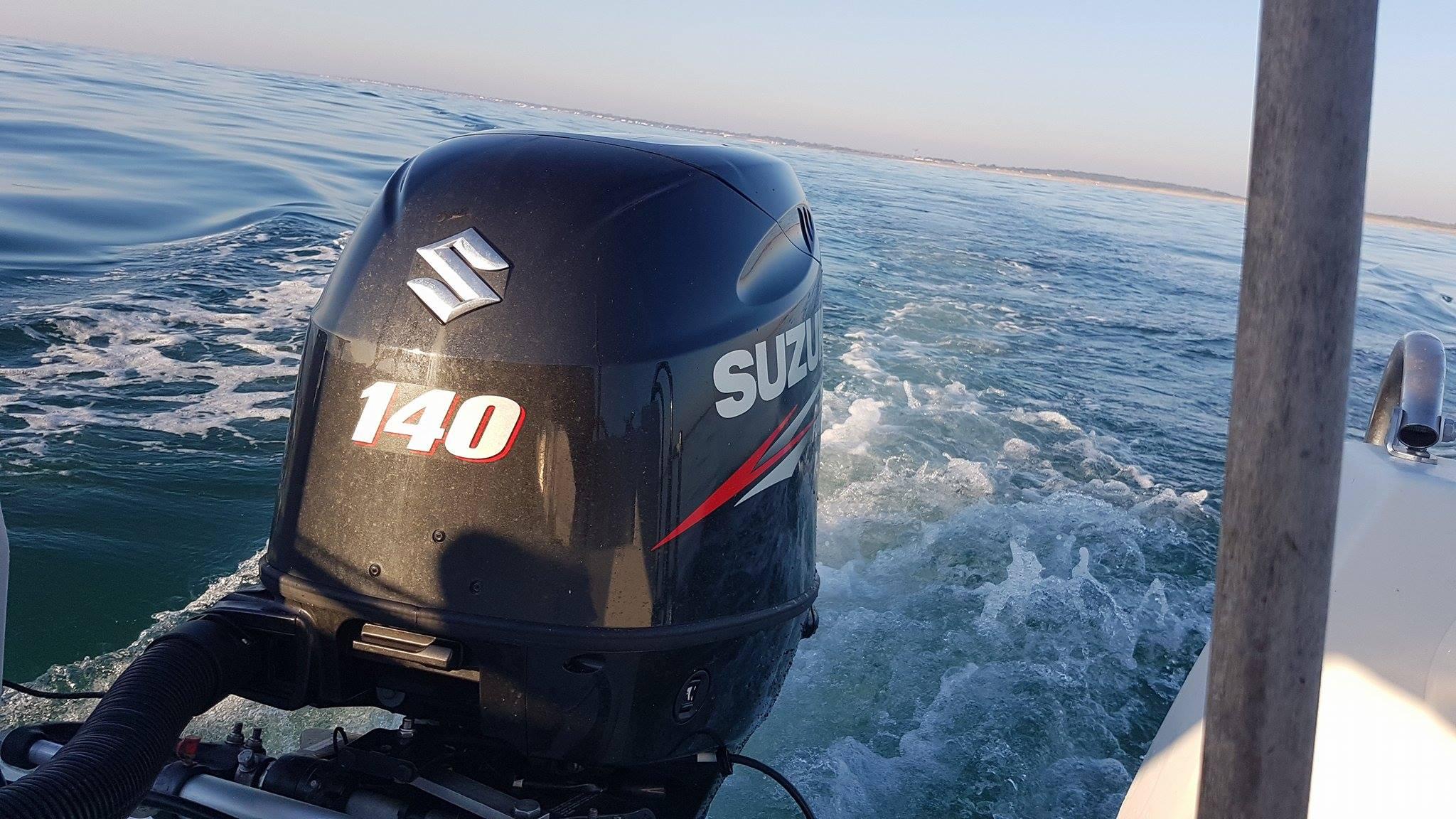 Suzuki DF 140 A TL Usado en At Sales Office, Francia - Cosas de Barcos
