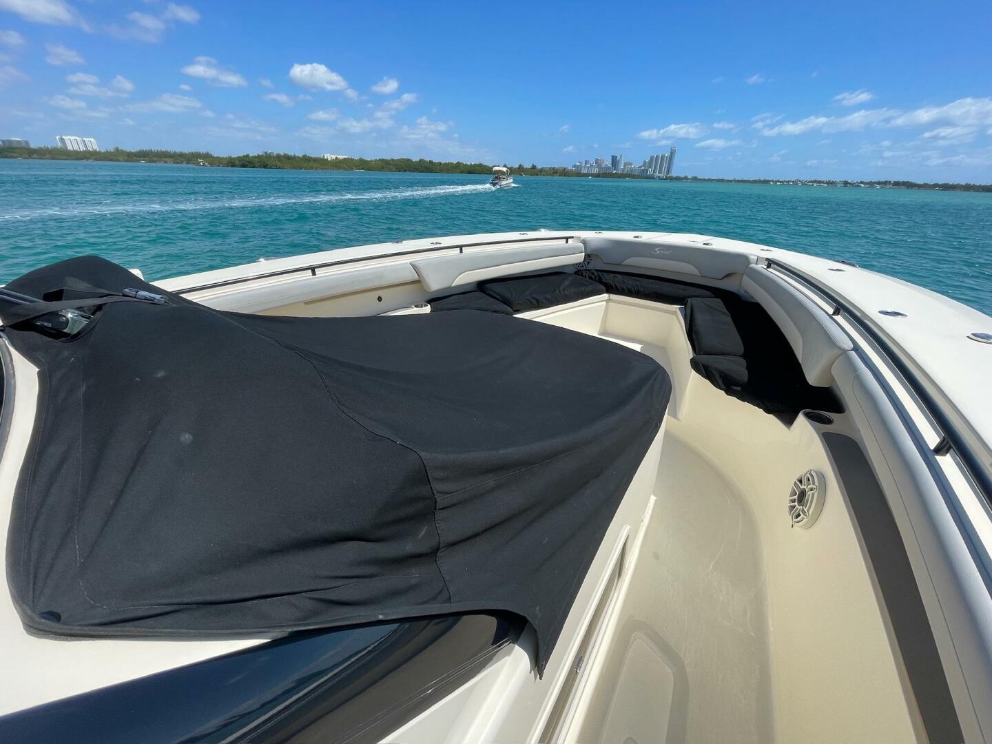 2020 Scout 380 LXF Center Console Center Console for sale - YachtWorld