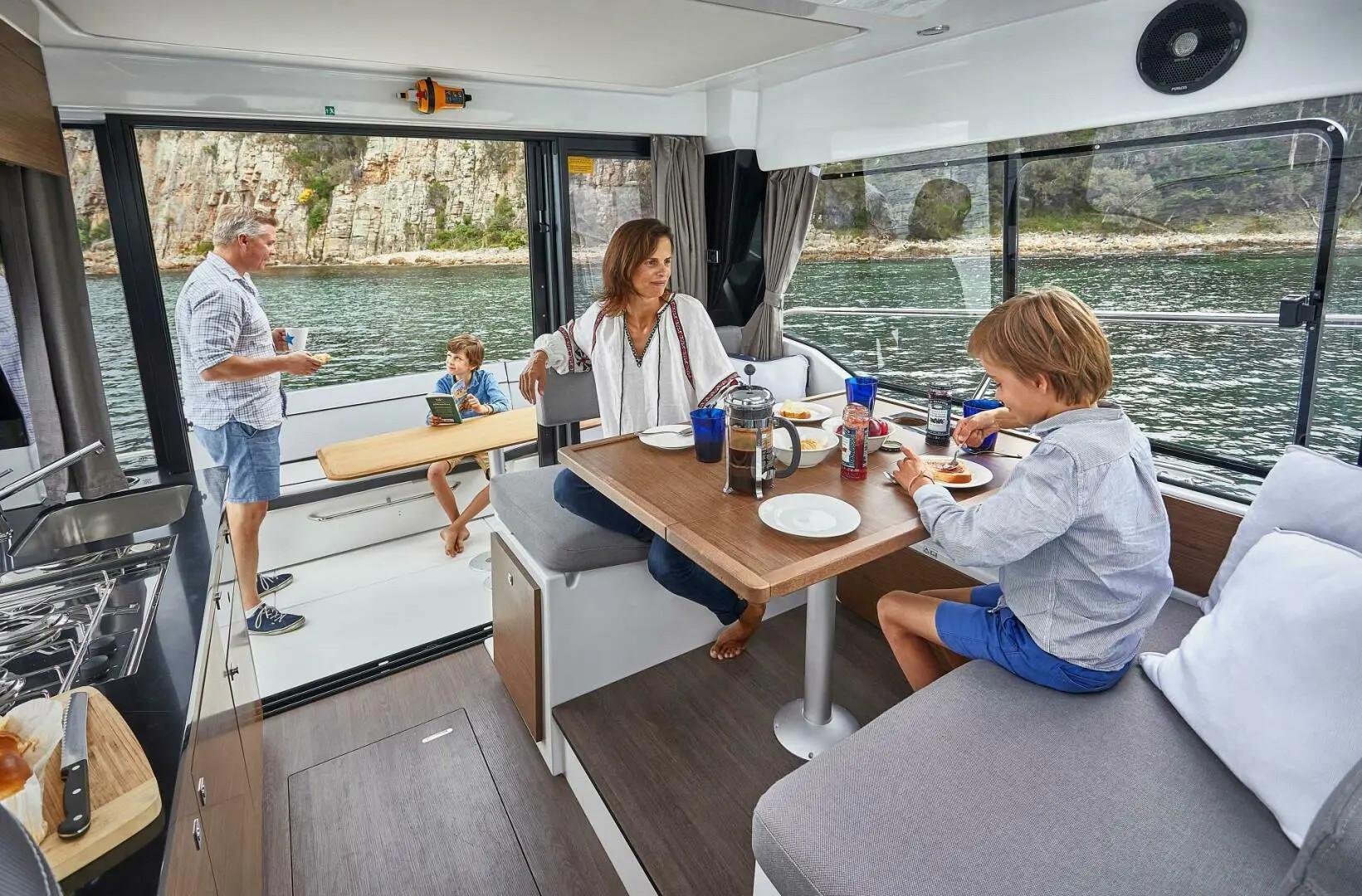 2021 Jeanneau NC 1095 FLY Flybridge for sale - YachtWorld