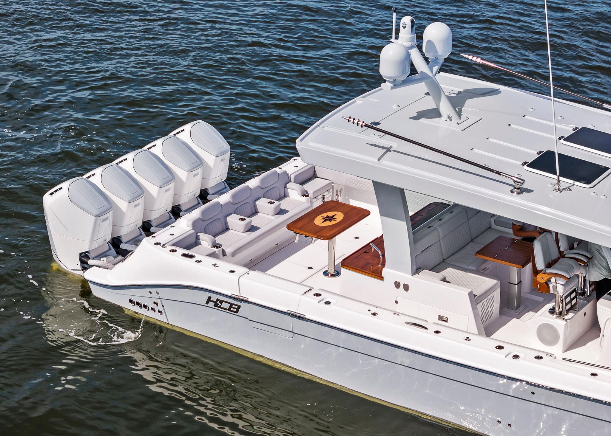 2025 HCB 56 Suenos GIX Centre Console for sale - YachtWorld