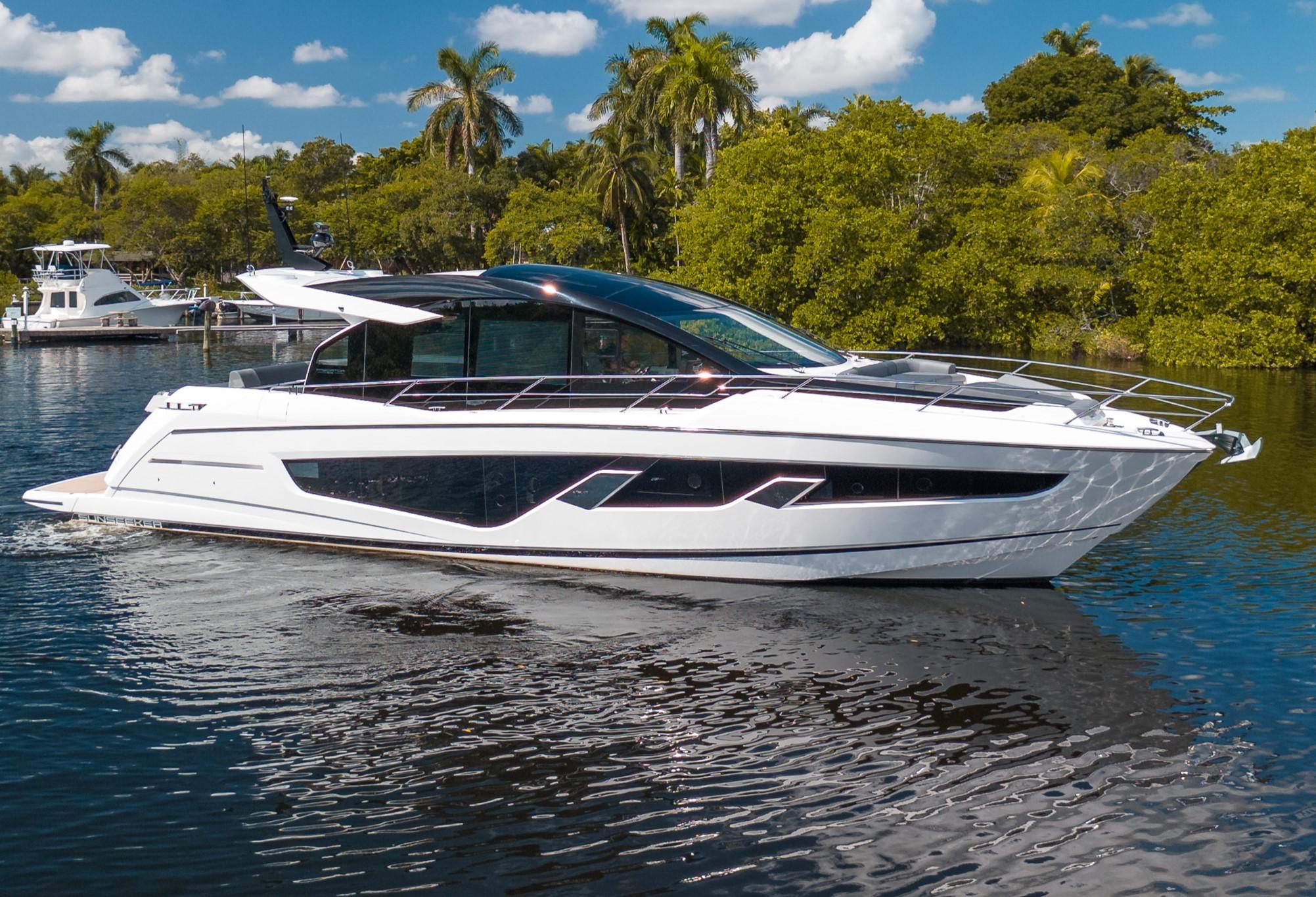 New 2024 Sunseeker Predator 65 - Florida | TopBoats