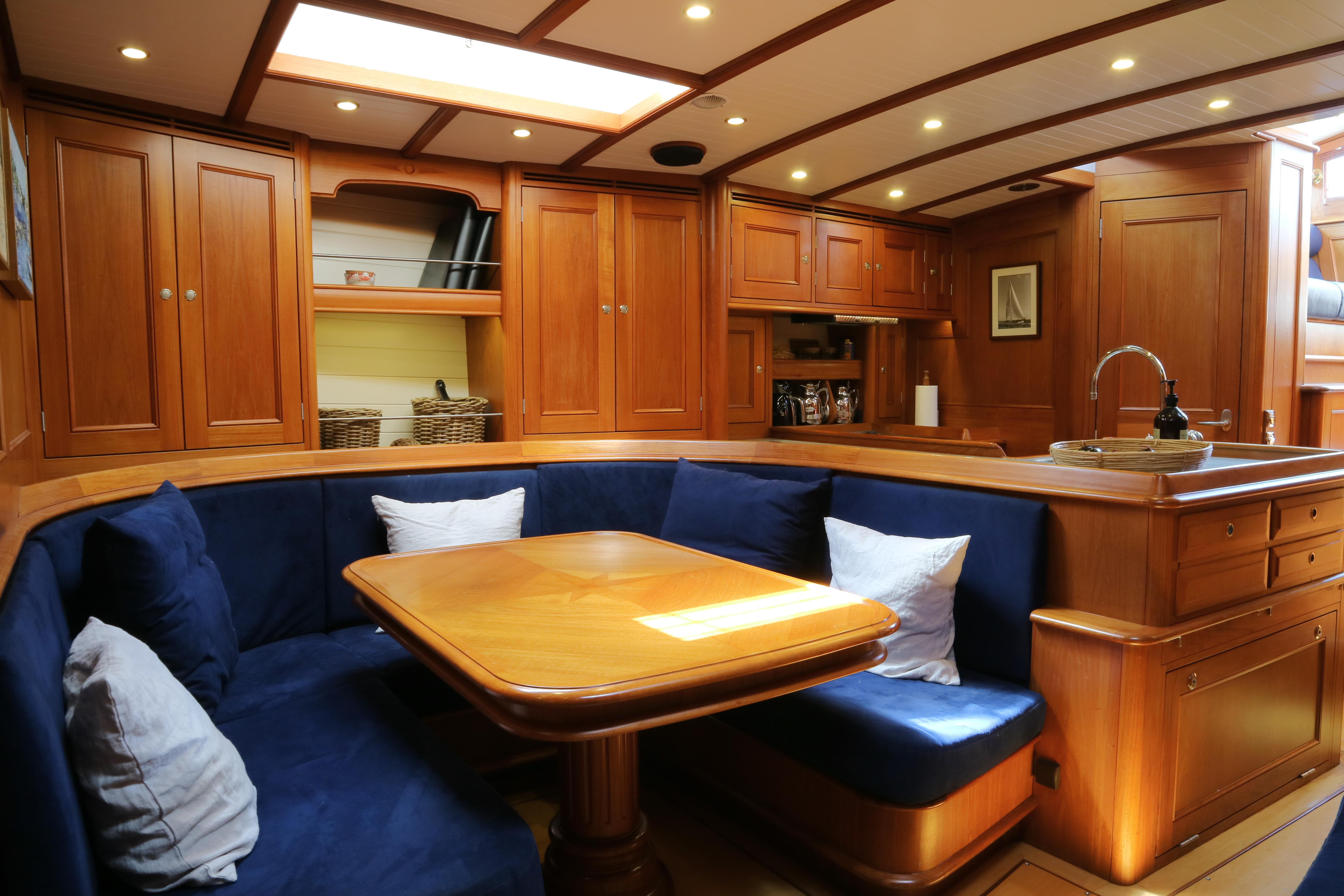 1998 Hoek Truly Classic 56 Sloop for sale - YachtWorld