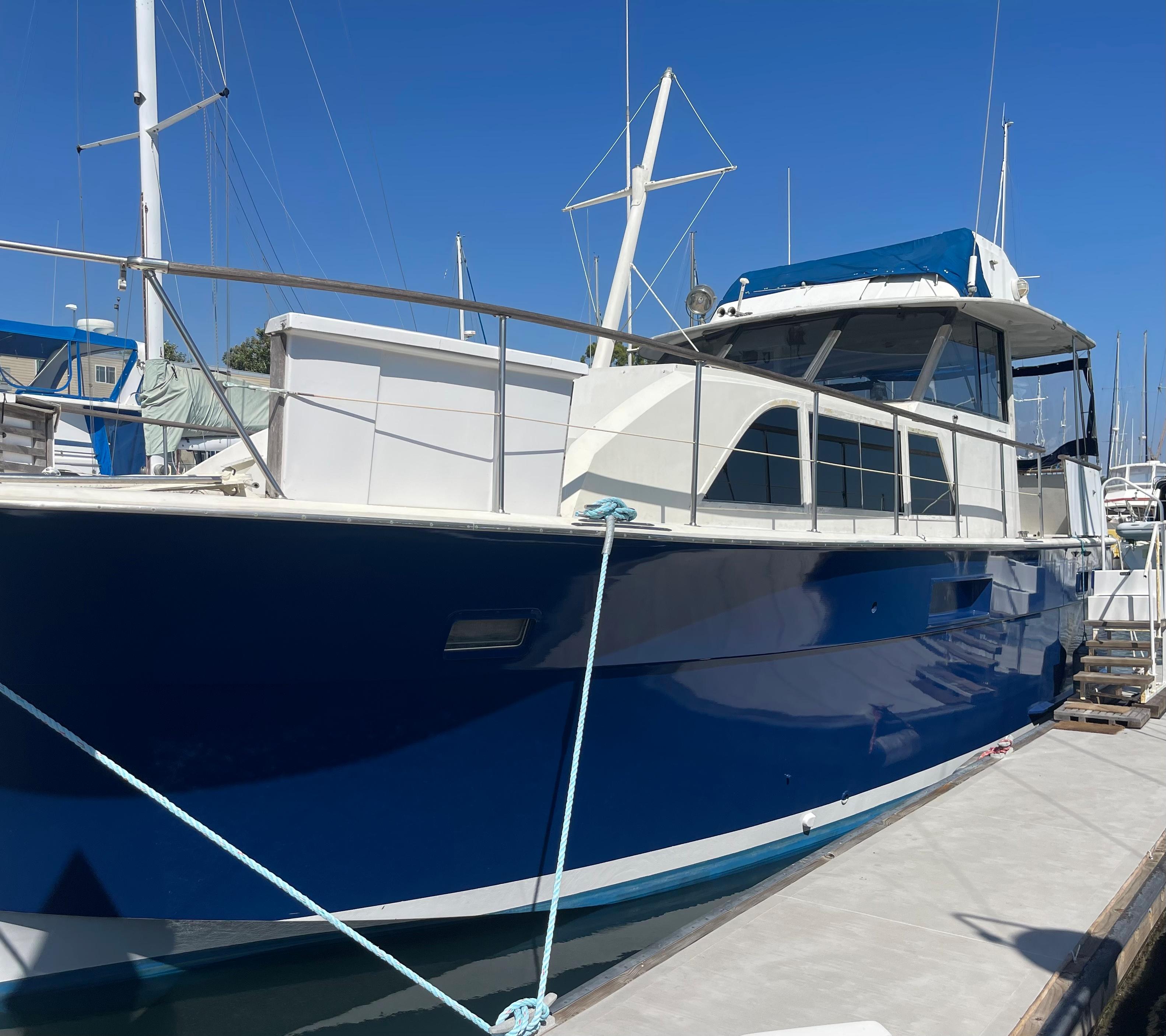 1973 Hatteras 43 Motoryacht Yachts à moteur à vendre - YachtWorld