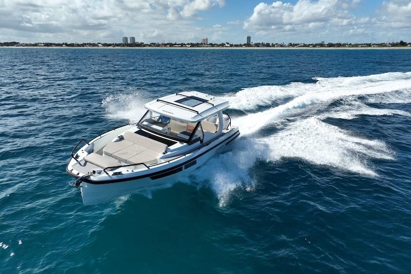 Nuevo 2026 Quarken 35 Sport Tourer Sant Andreu de Llavaneres, Barcelona ...