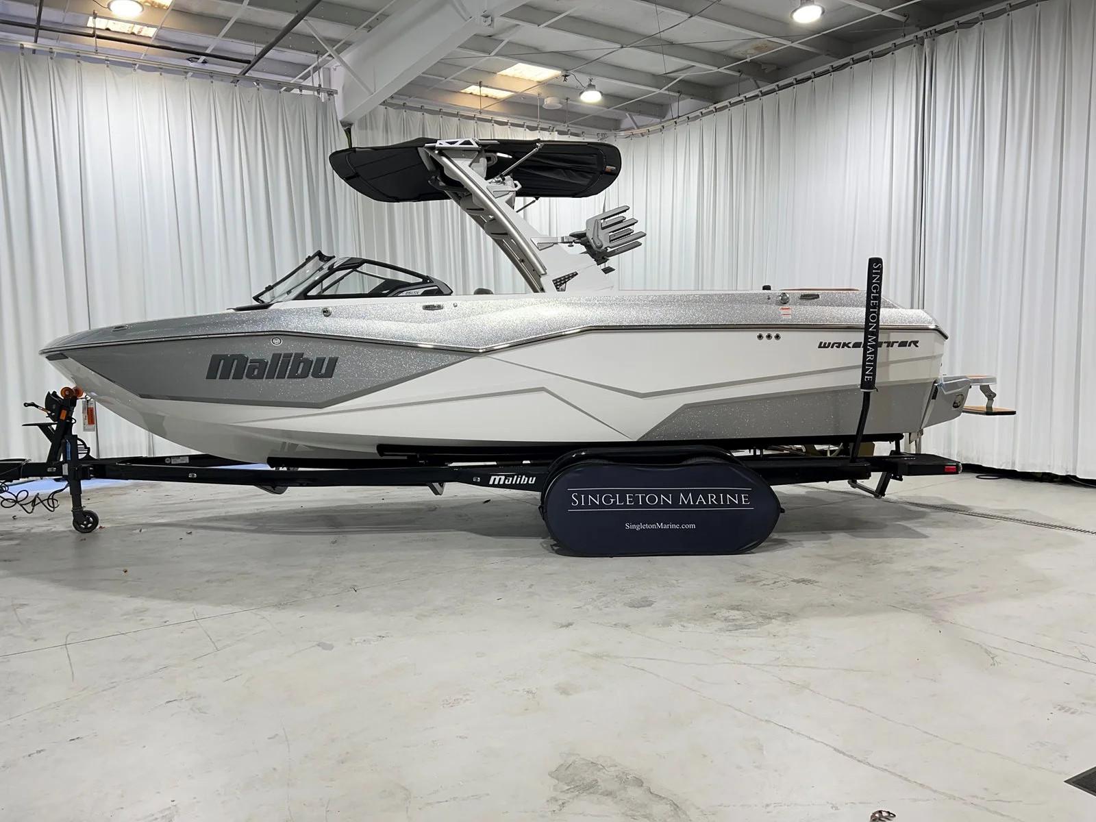 2024 Malibu Wakesetter 25 LSV Barcos de esquí y wakeboard en venta ...