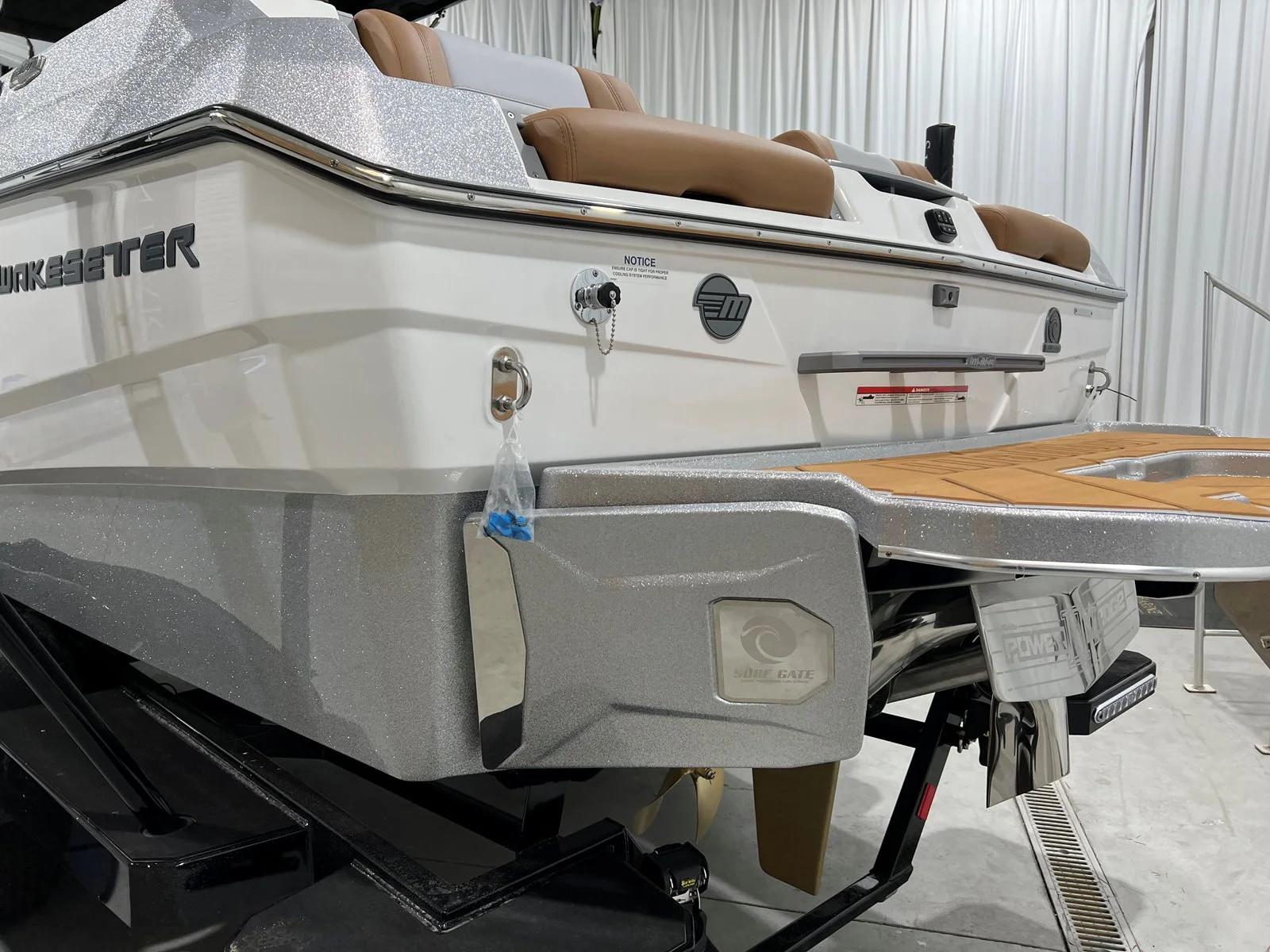 2024 Malibu Wakesetter 25 LSV Ski and Wakeboard for sale - YachtWorld