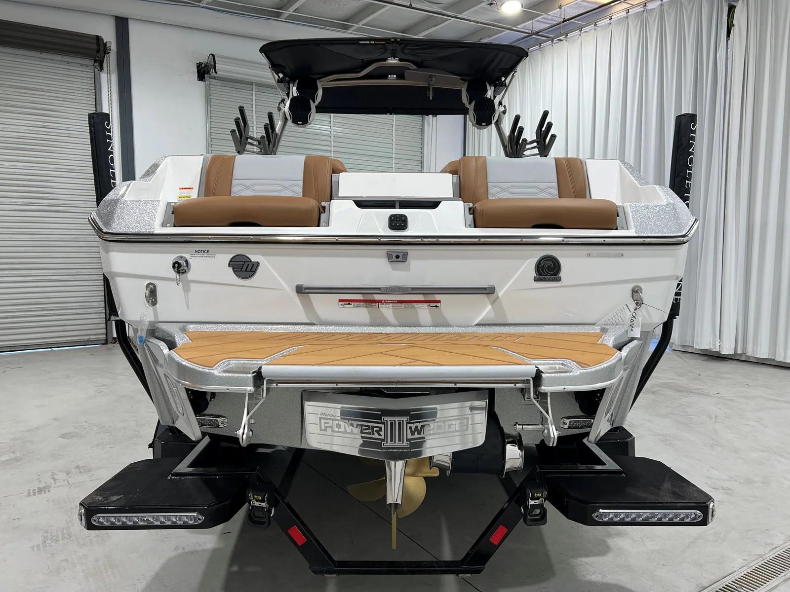 2024 Malibu Wakesetter 25 LSV Ski and Wakeboard for sale - YachtWorld