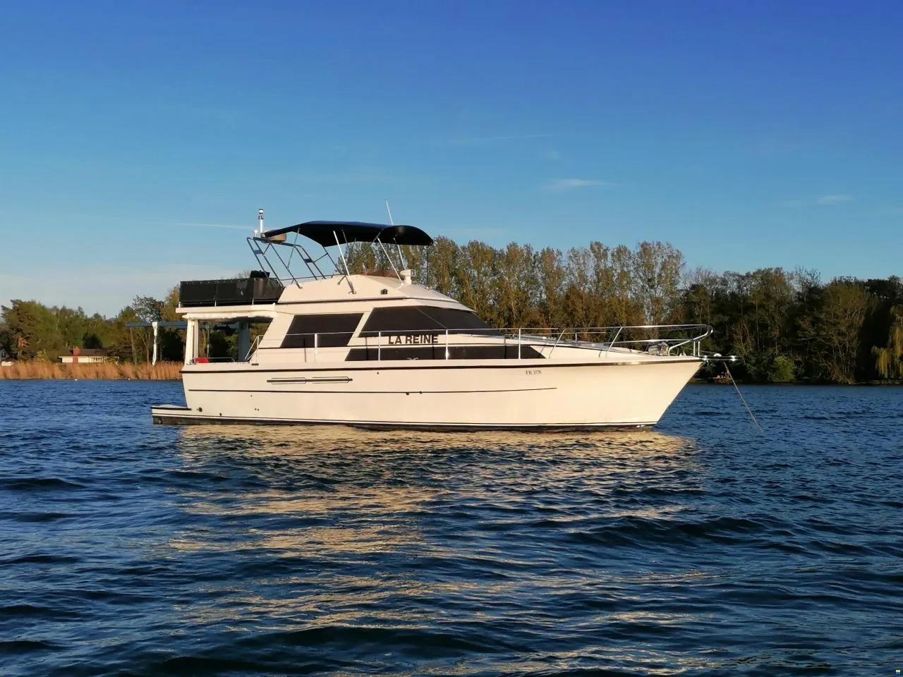 Princess 385 | 12m | 1900 | Boats and Outboards
