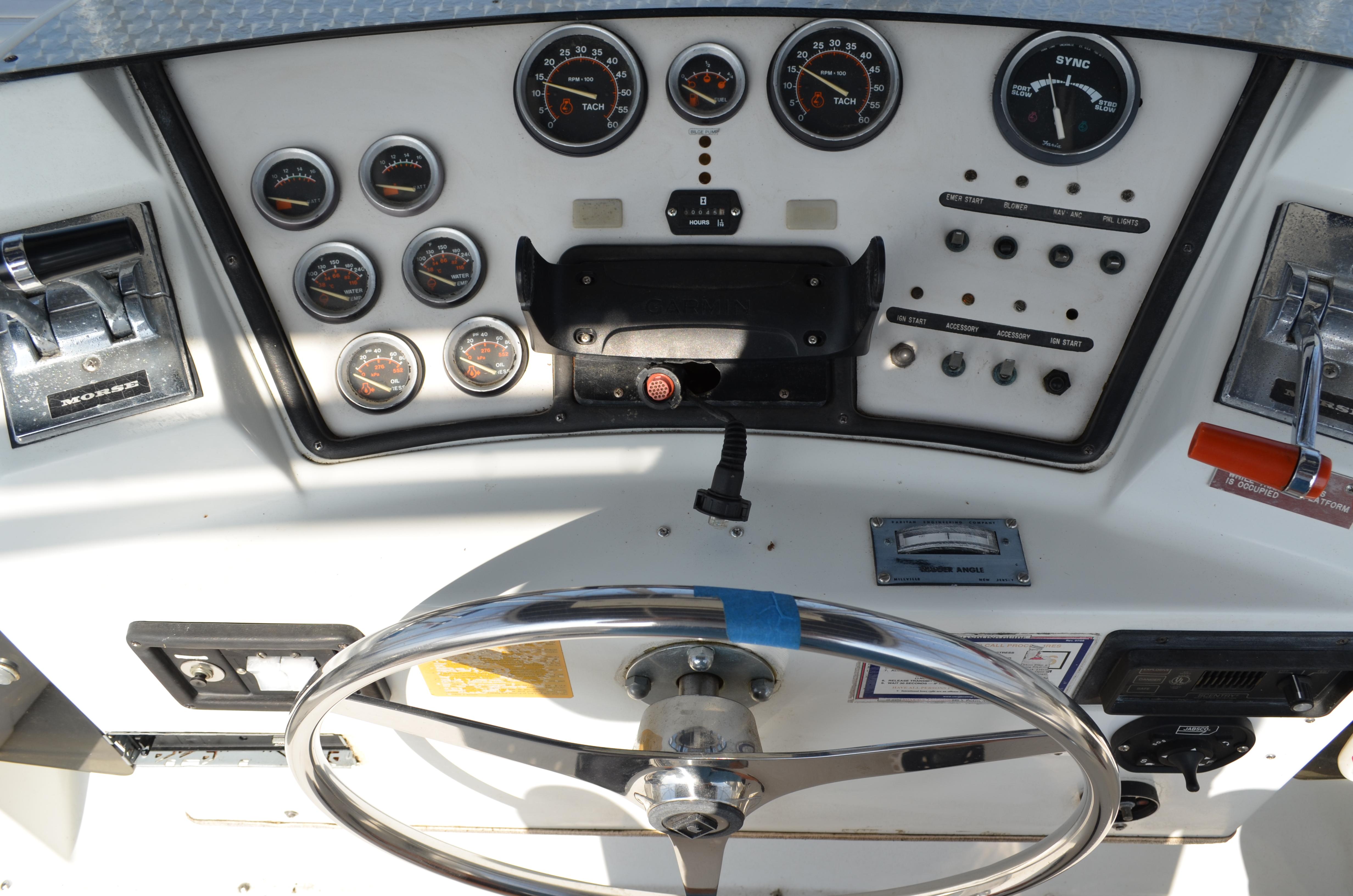 1986 Trojan 11 Meter Convertible Convertible for sale - YachtWorld