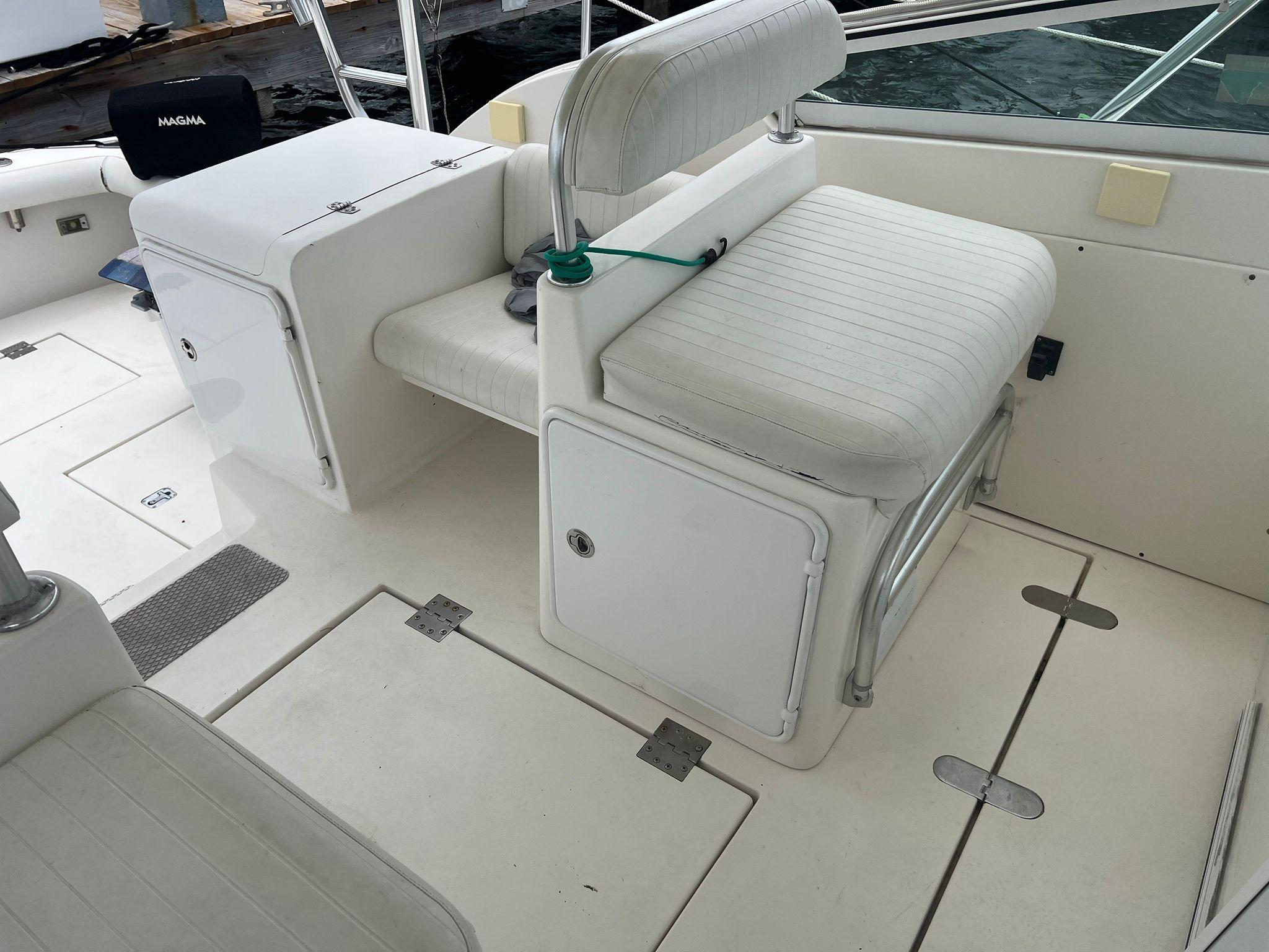 2001 Topaz Express Saltwater Fishing for sale - YachtWorld