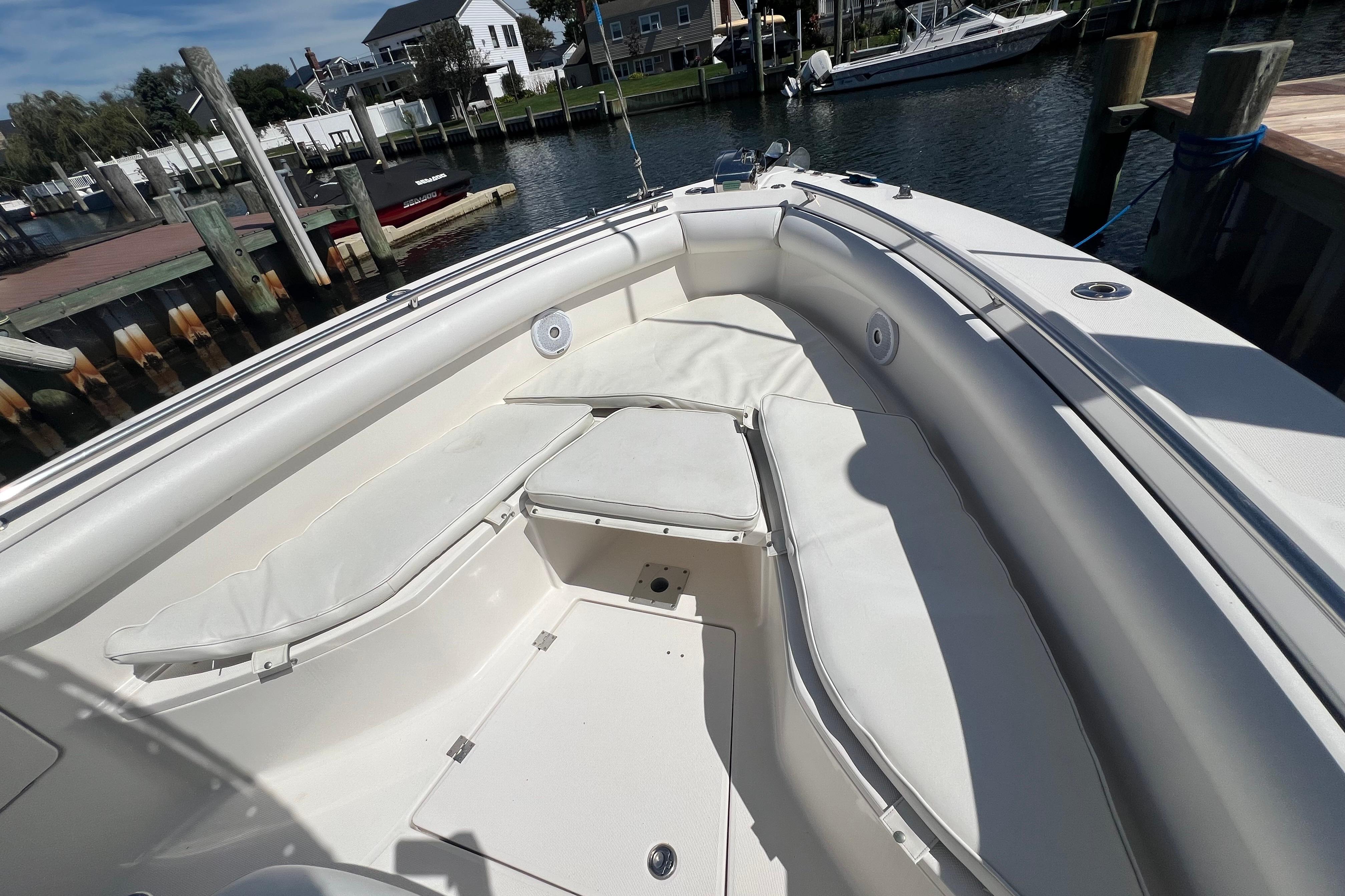2004 Robalo R260 Center Console Center Console for sale - YachtWorld