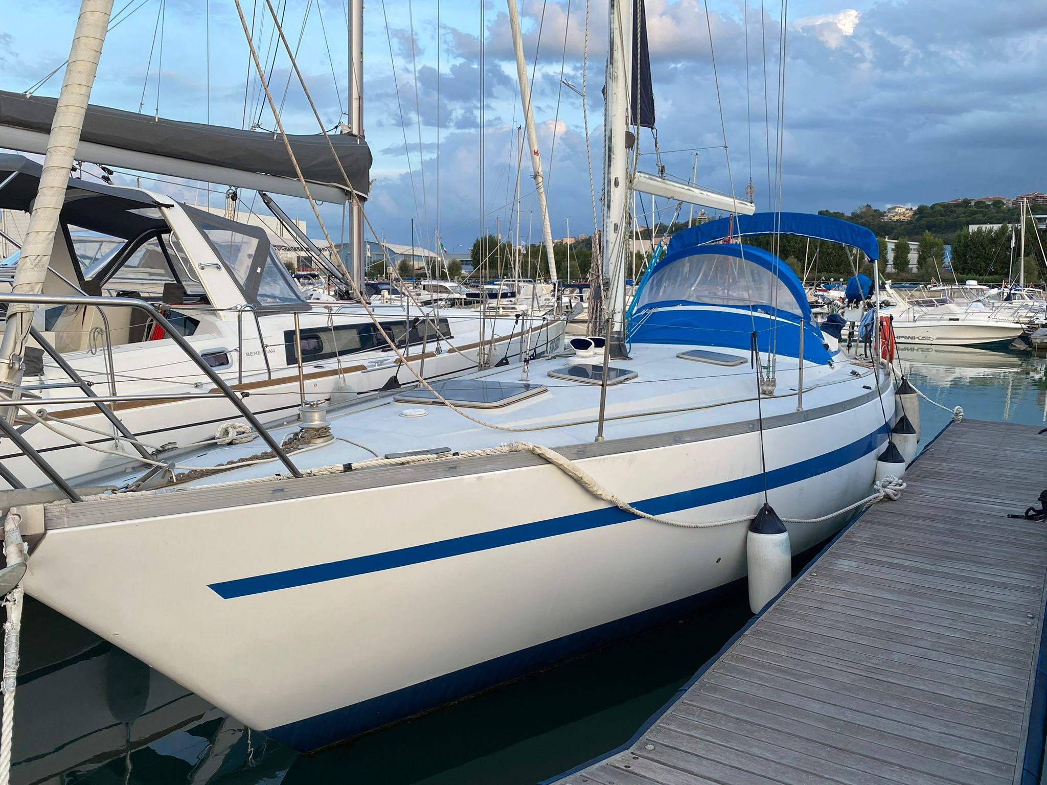 Used Comar Comet 11 in Salerno - iNautia