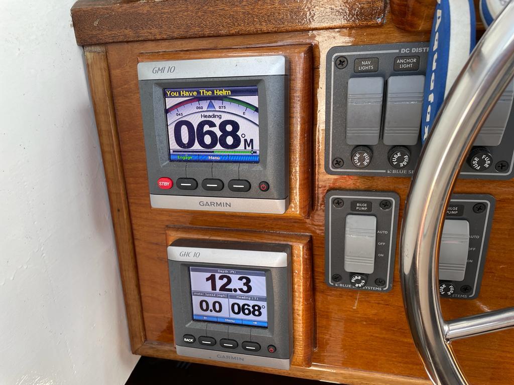 1965 Fairey Huntsman 28 Antique and Classic for sale - YachtWorld