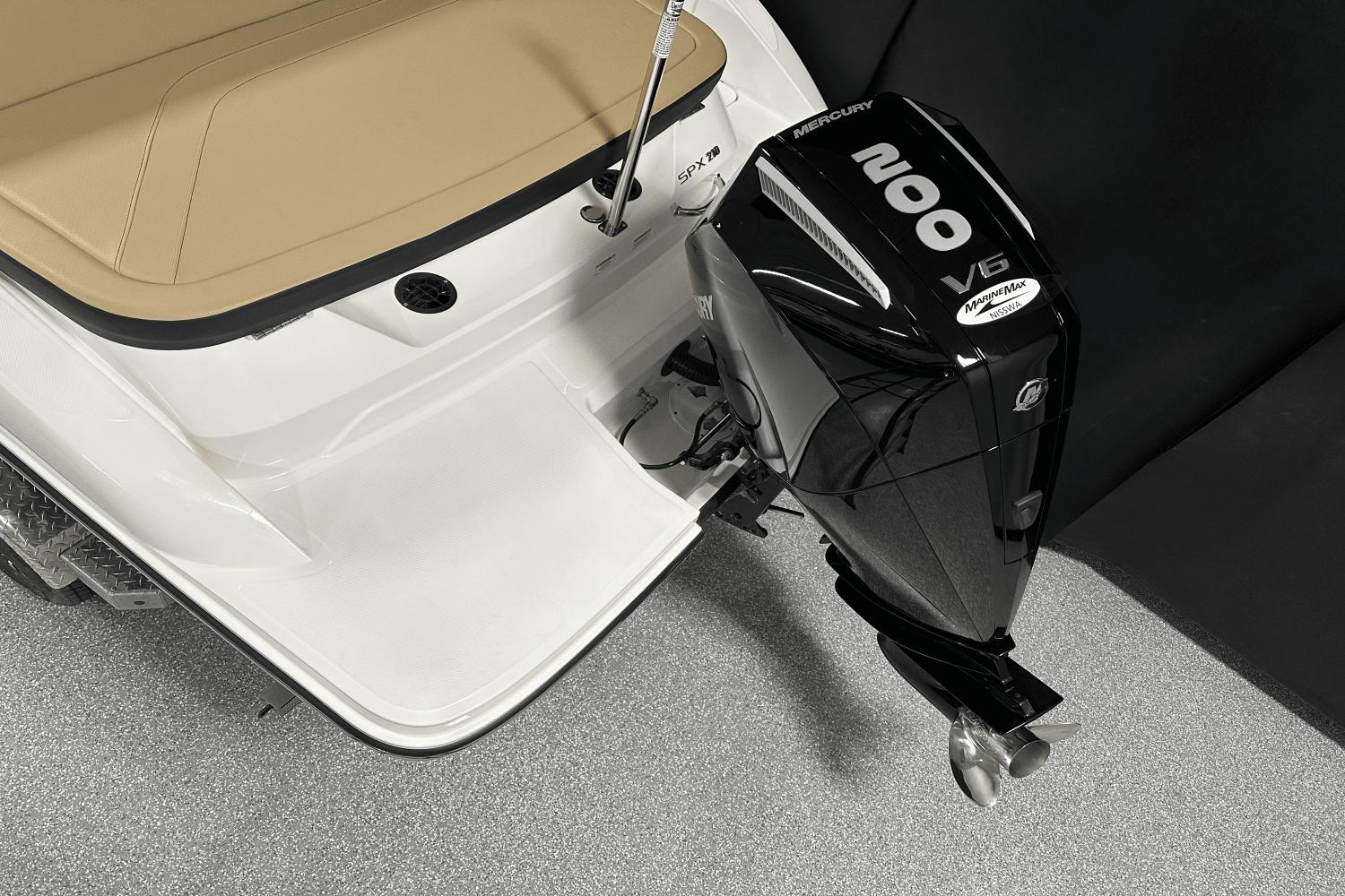 2024 Sea Ray SPX 210 Outboard Runabout for sale - YachtWorld