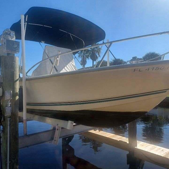 2011 Key Largo 20' Center Console Centre Console for sale - YachtWorld