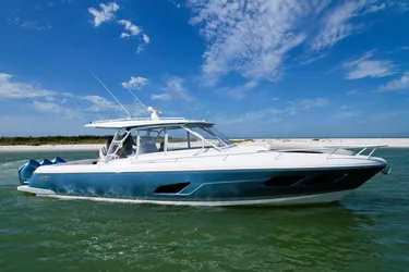 Triple 450r Outboards 200 Hrs Yacht for Sale | 40 Intrepid Yachts Marco ...