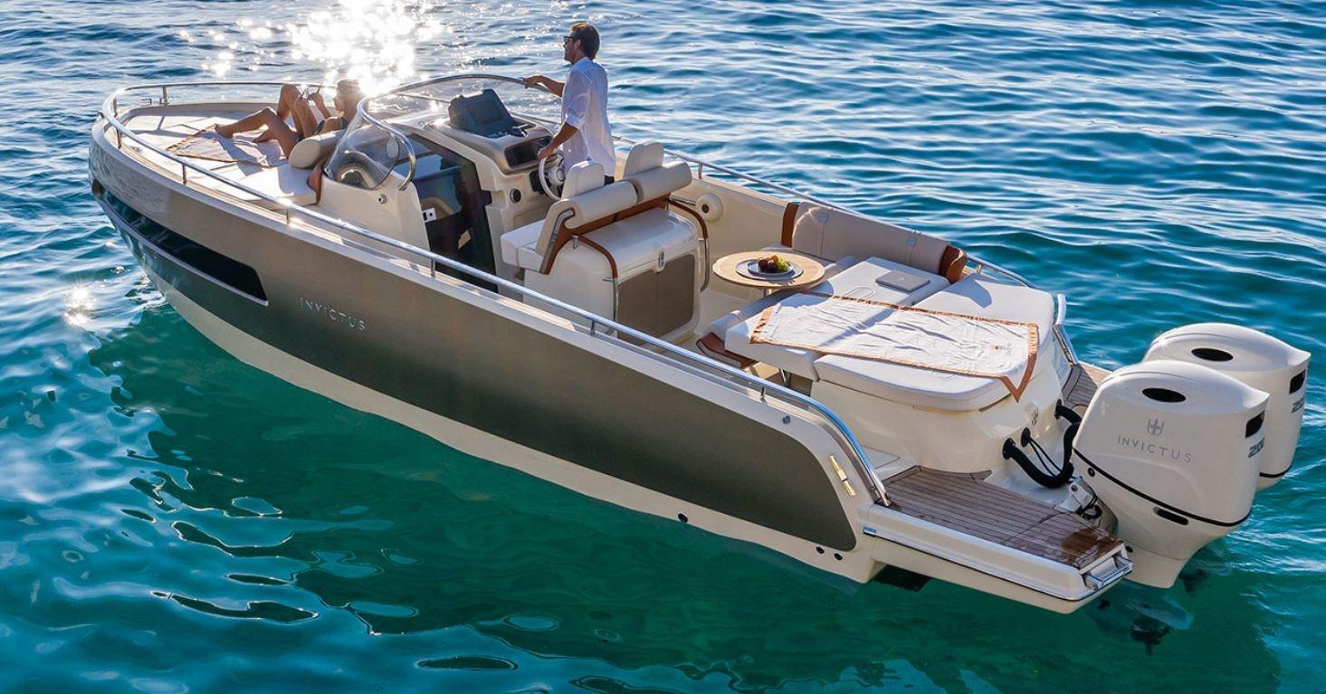 Invictus GT280 S 9m 2020, Andere Boote | Boot24