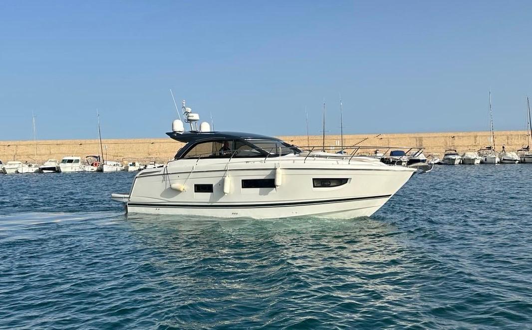Jeanneau Leader 40 12m 2014, Sports Cruiser - Alicante | Boot24