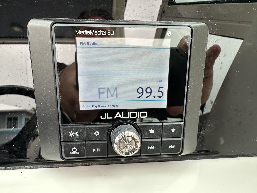 2022 World Cat 230 SD Power Catamaran for sale - YachtWorld