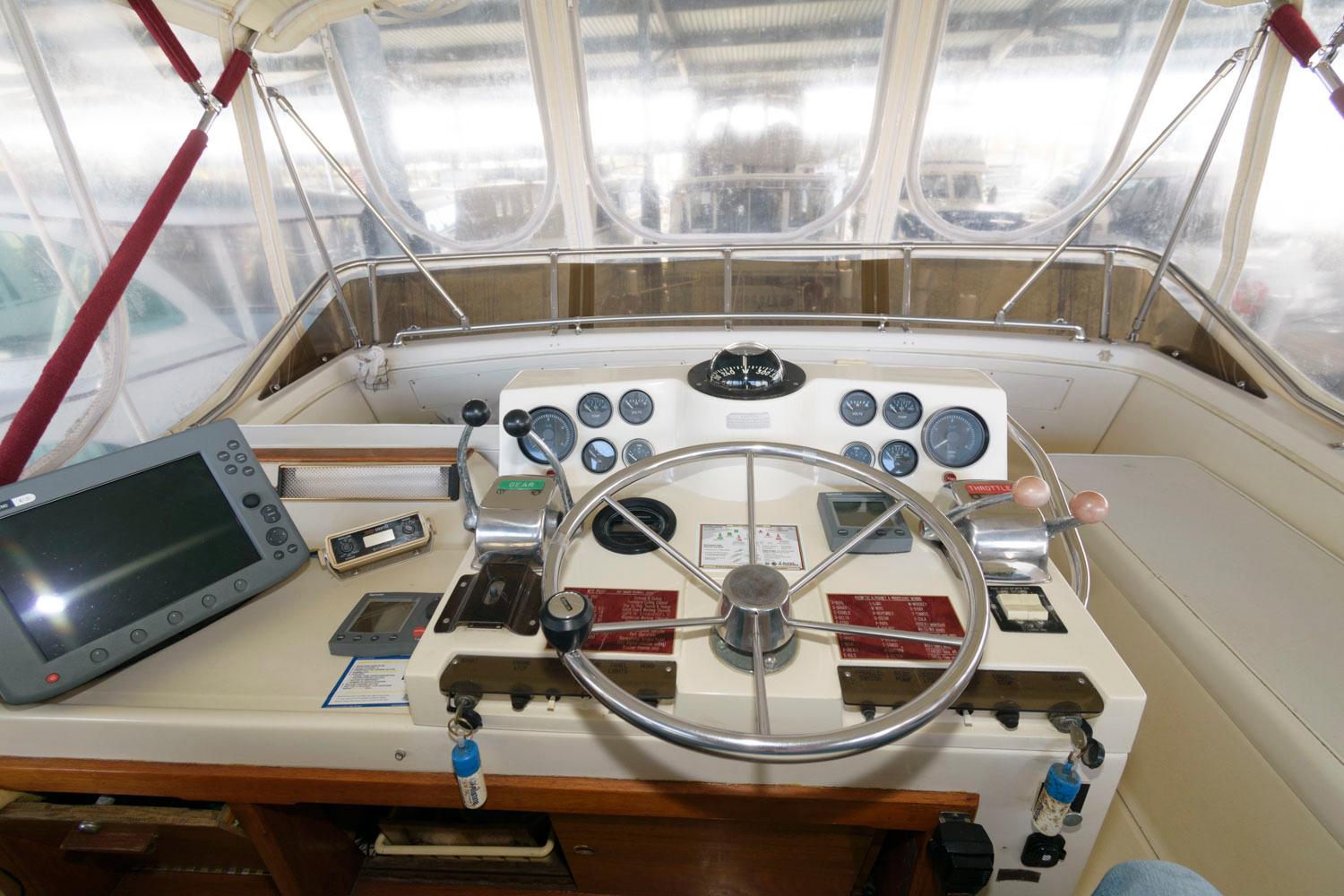 1980 Viking 43 Double Cabin Motor Yacht Motor Yacht for sale - YachtWorld