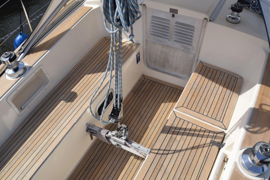 1992 Hallberg-Rassy 34 Andere zeilboten te koop- YachtWorld