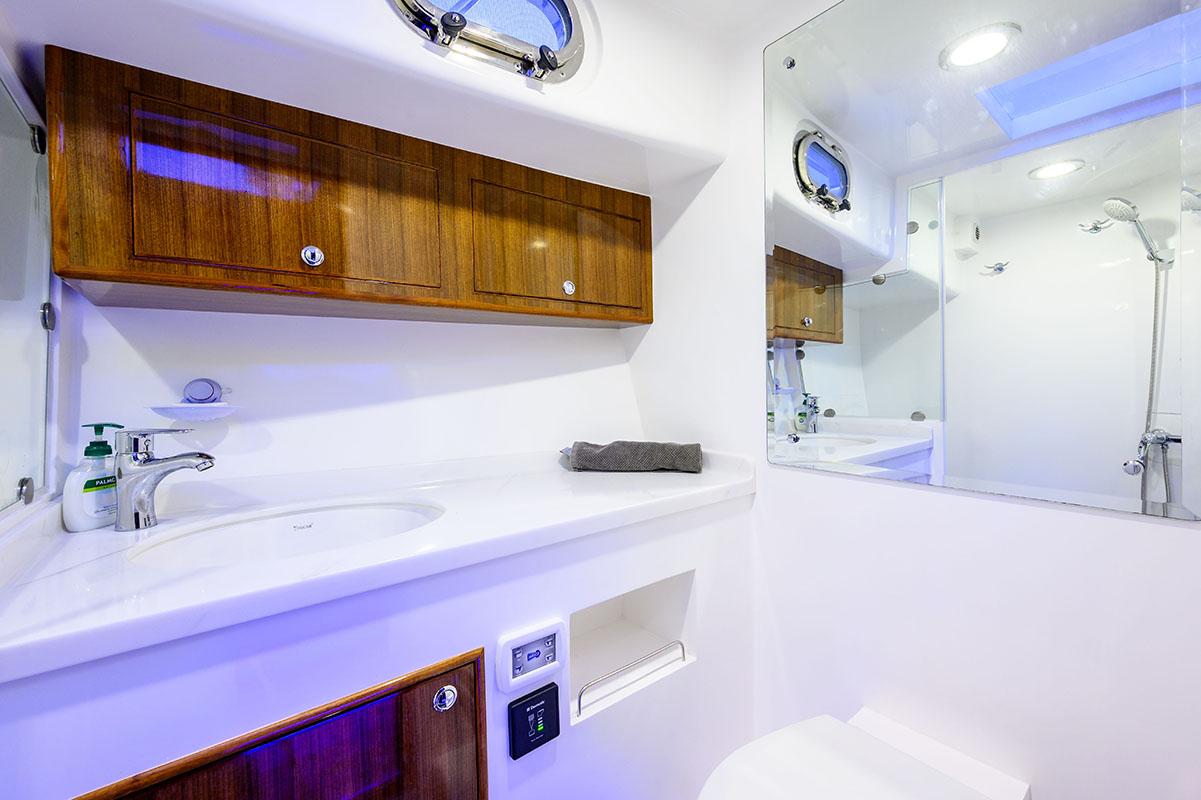 2022 Island Gypsy 400 Motor Yachts for sale - YachtWorld