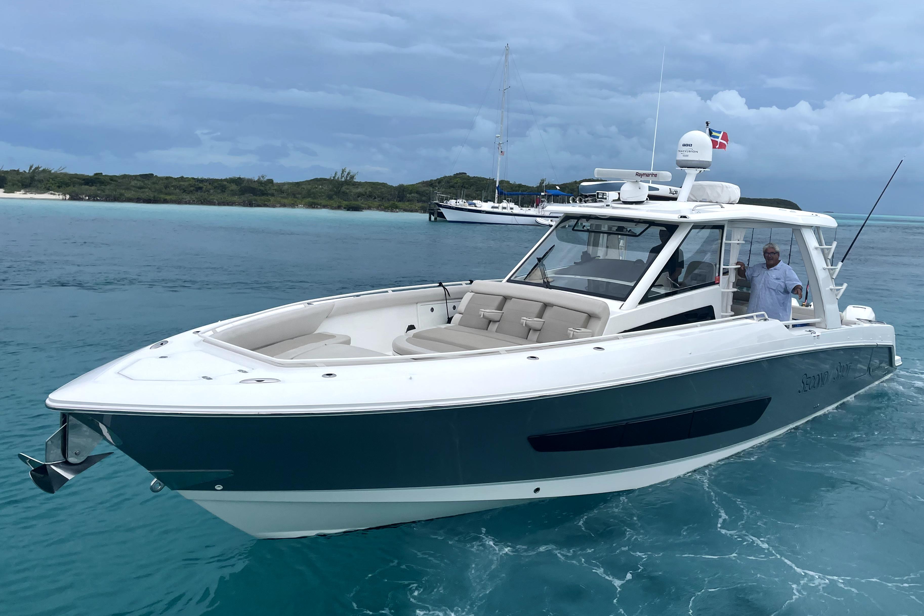 2019 Boston Whaler 420 Outrage Barcos de pesca deportiva en venta ...