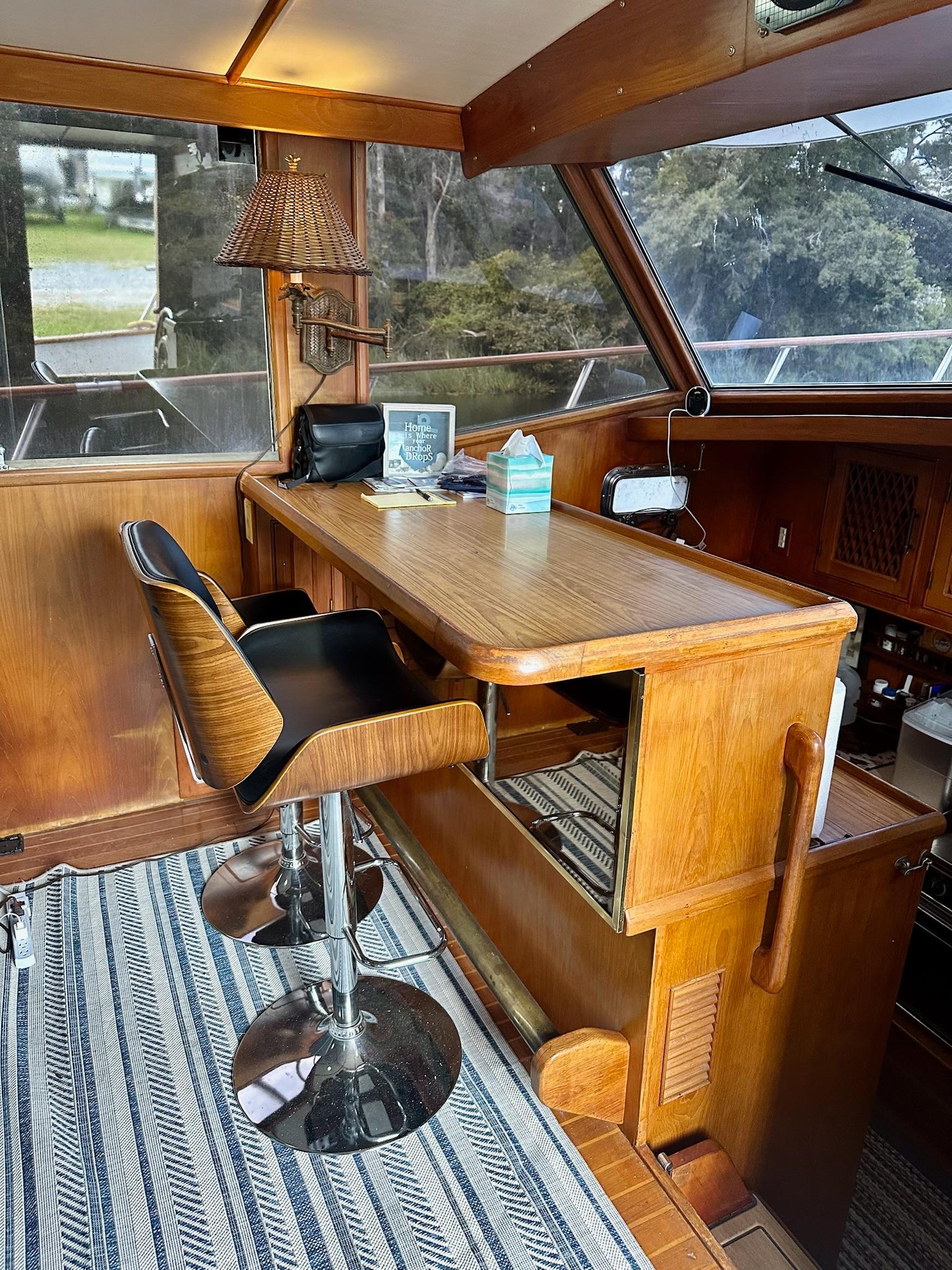 1986 Sea Ranger 52 Cockpit MY Motor Yachts for sale - YachtWorld